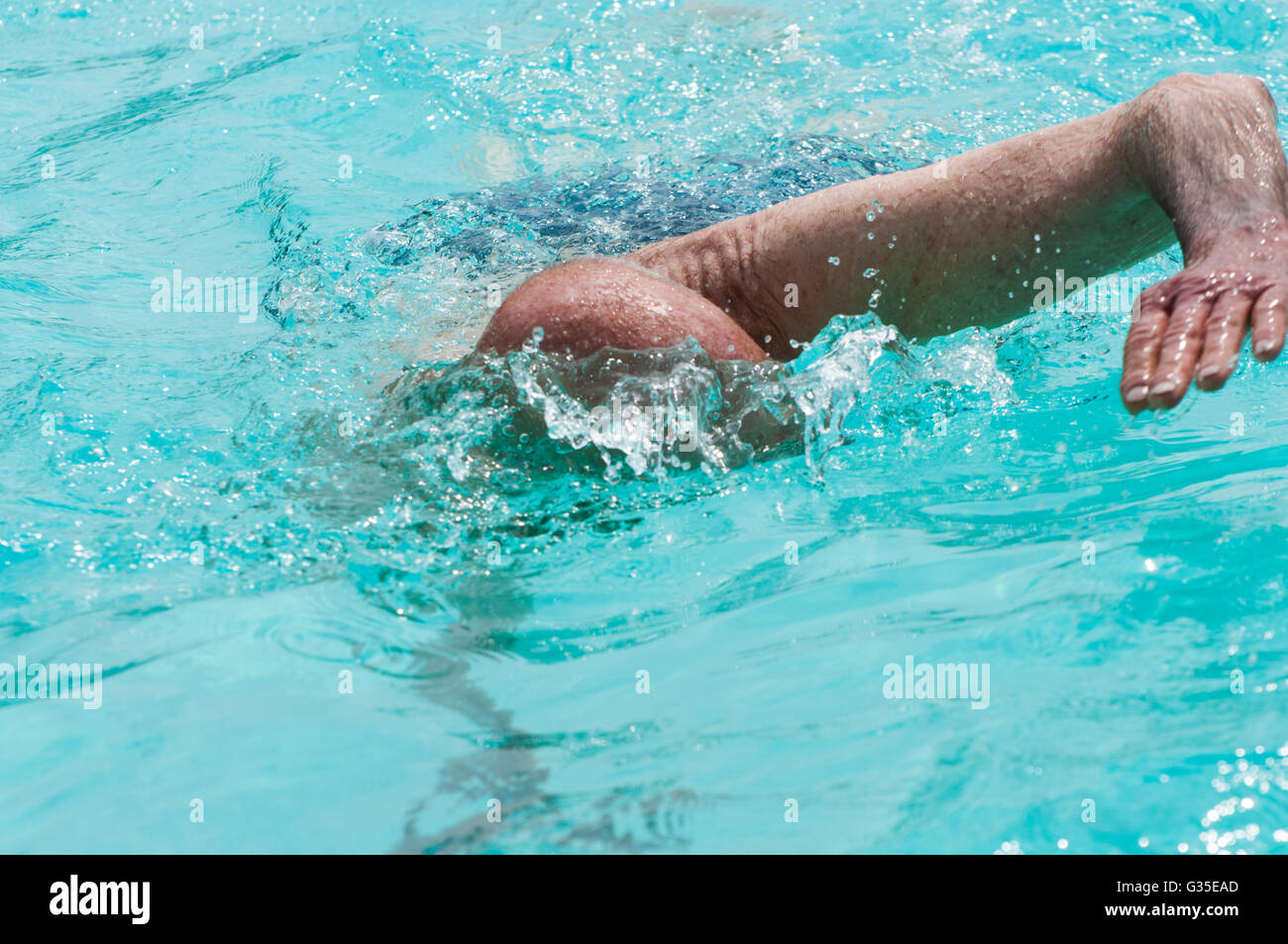 Swimmer front crawl hi-res stock photography and images - Alamy