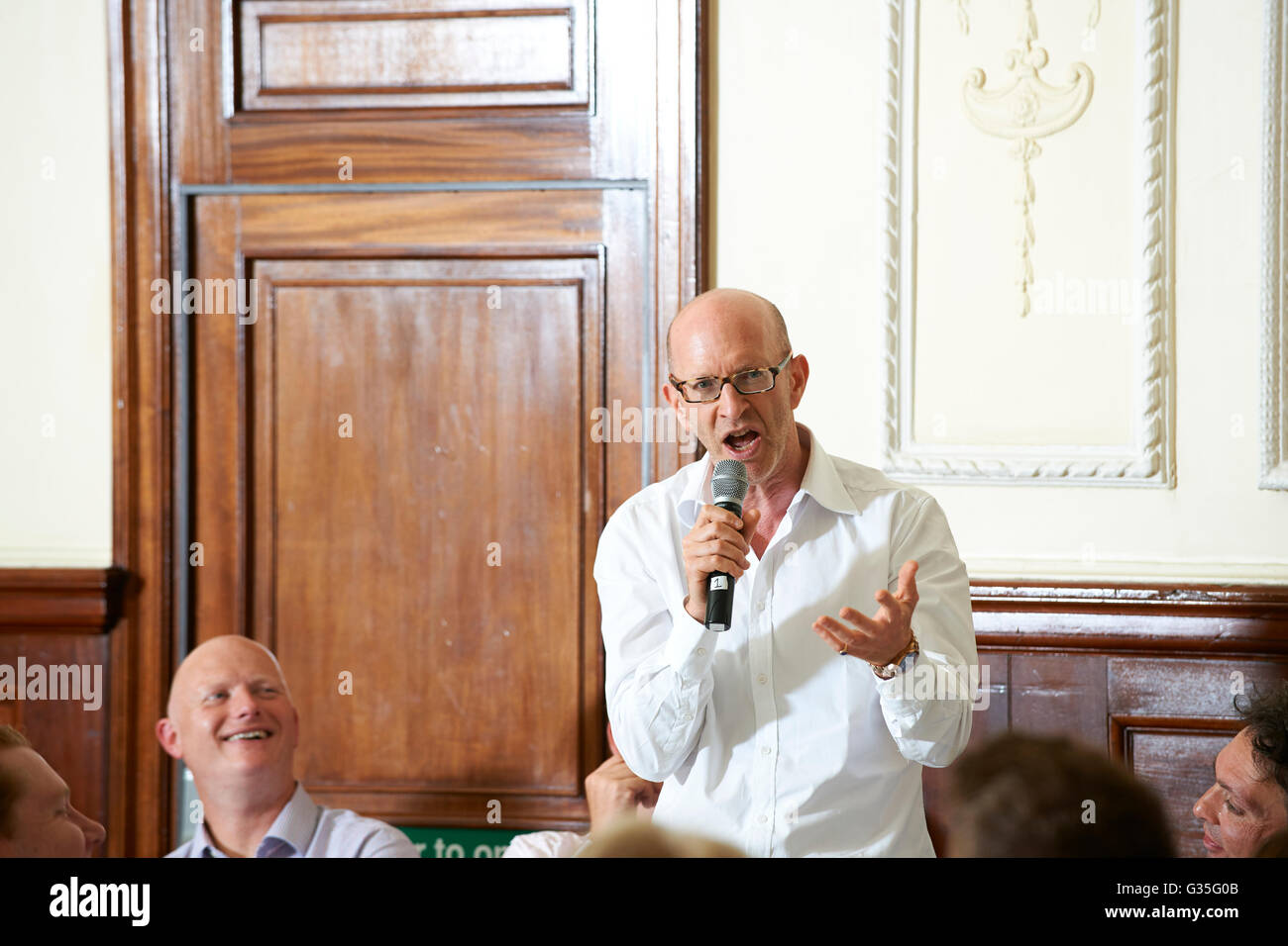 Simon Sebag Montefiore at the Oldie Literary Lunch 07-06-16 Stock Photo ...