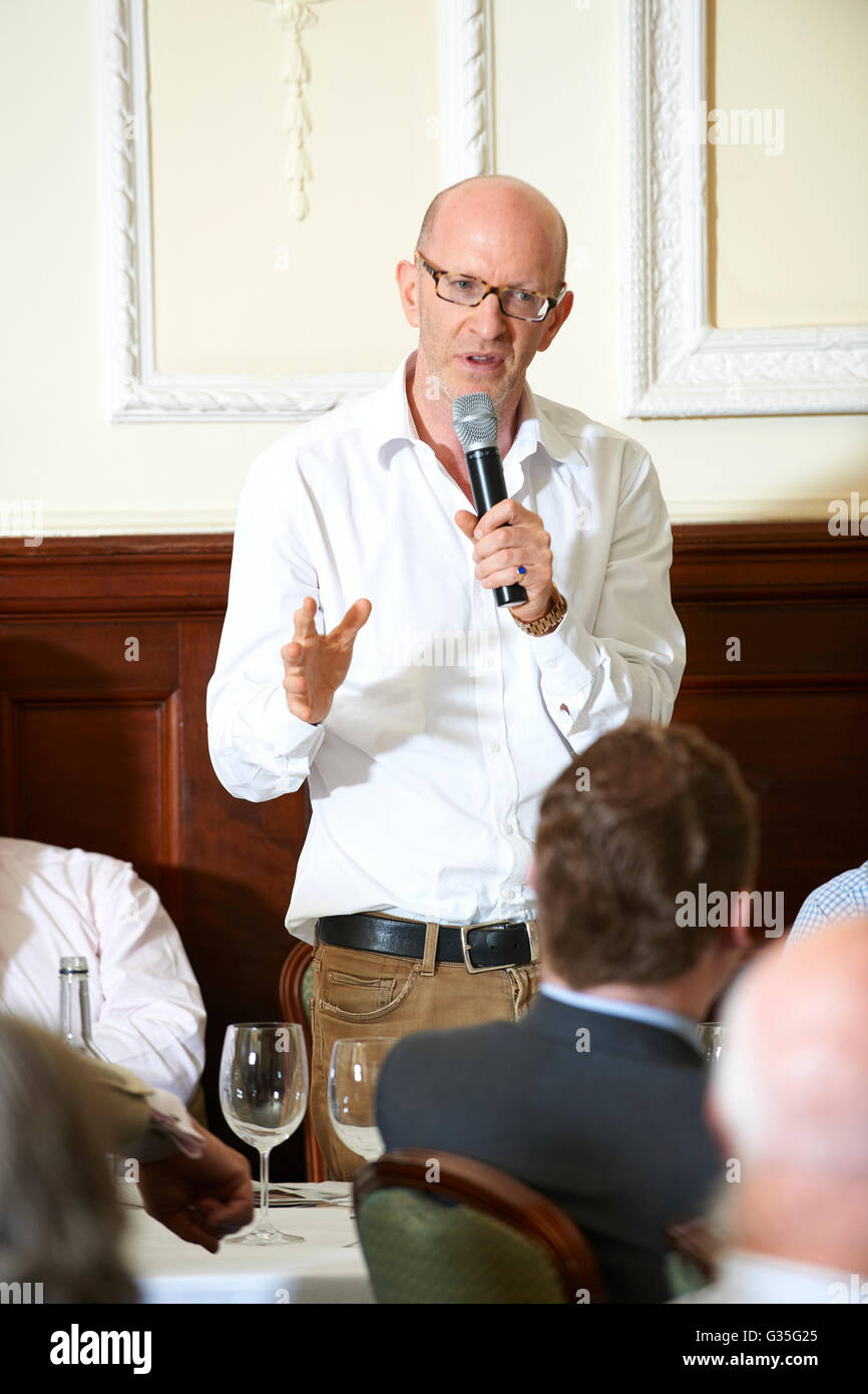 Santa Montefiore High Resolution Stock Photography and Images - Alamy