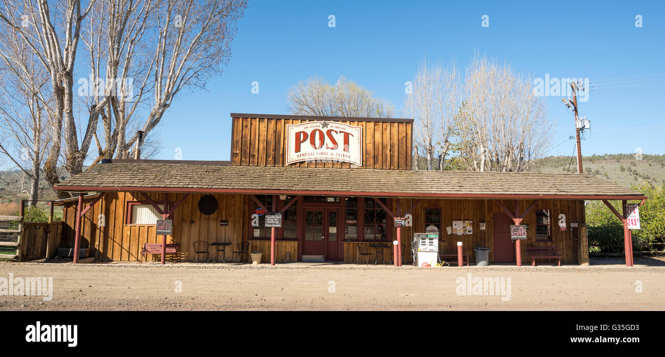 Post General Store in the small community of Post, Oregon Stock Photo ...