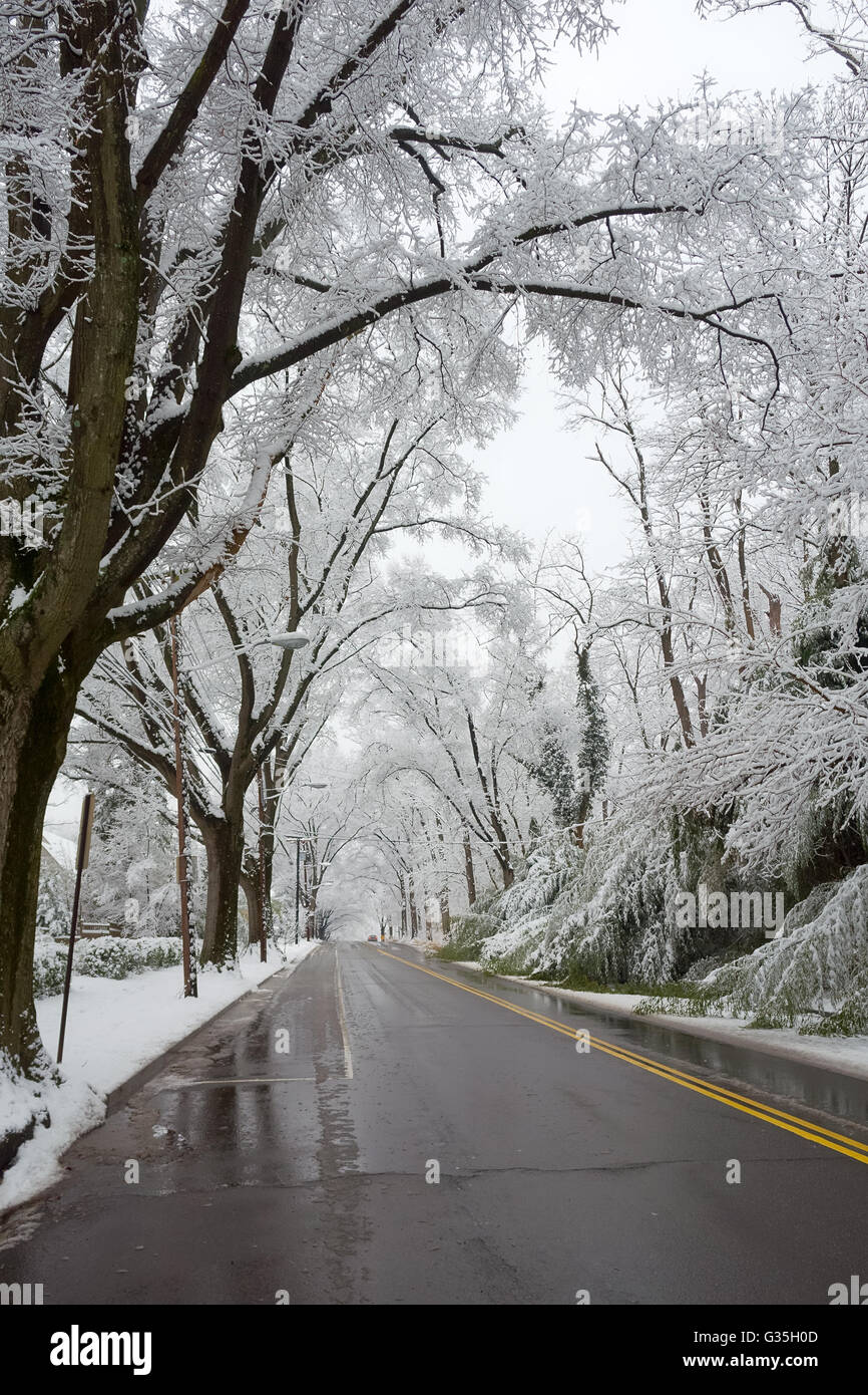 Dc road hi-res stock photography and images - Alamy