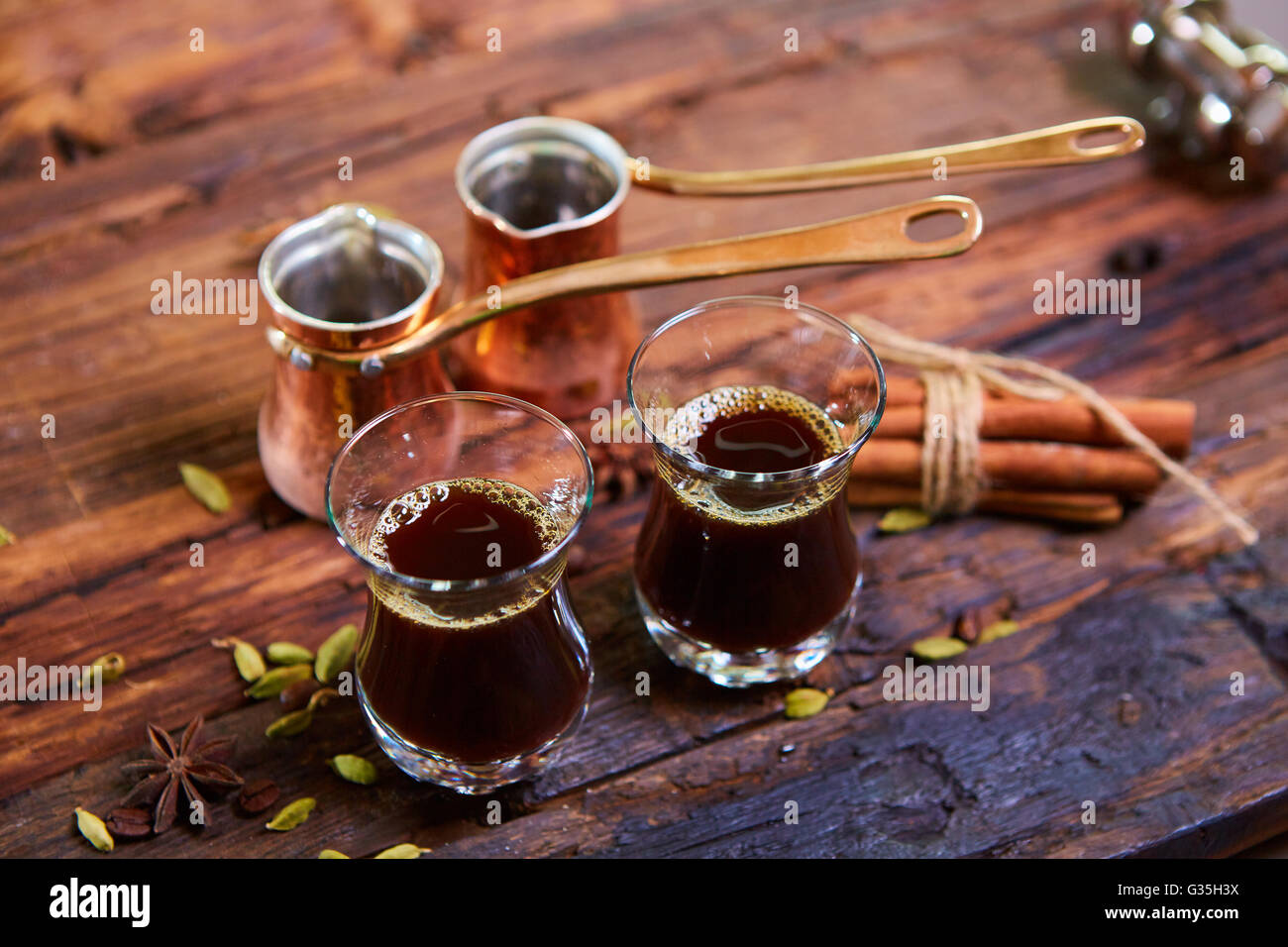 Traditional Arabic coffee Stock Photo - Alamy