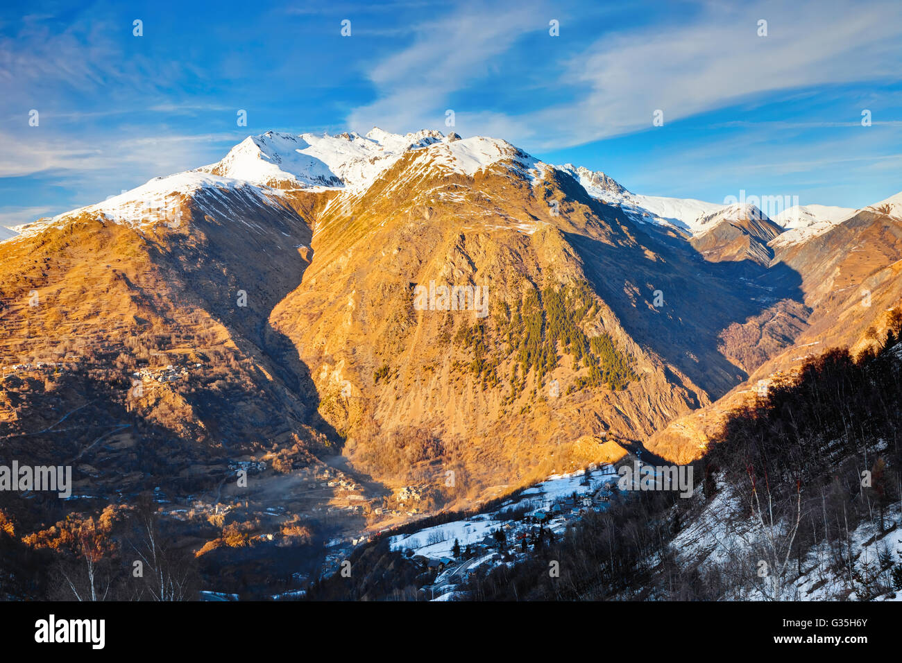 Mountain landscape in French Alps Stock Photo - Alamy