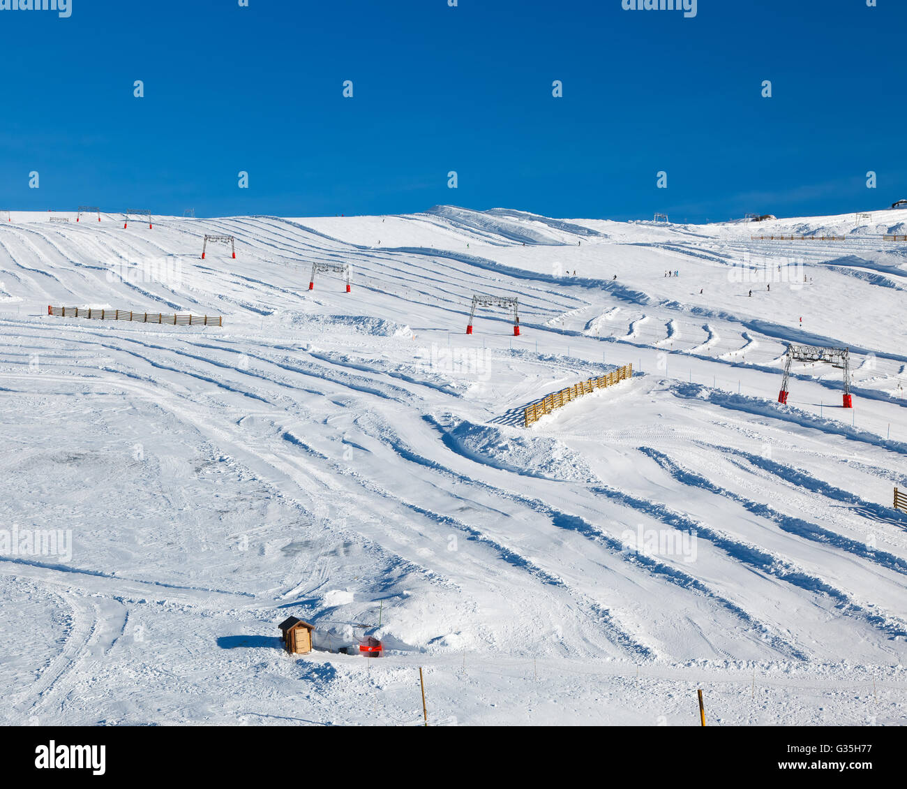 Slopes slope hi-res stock photography and images - Alamy