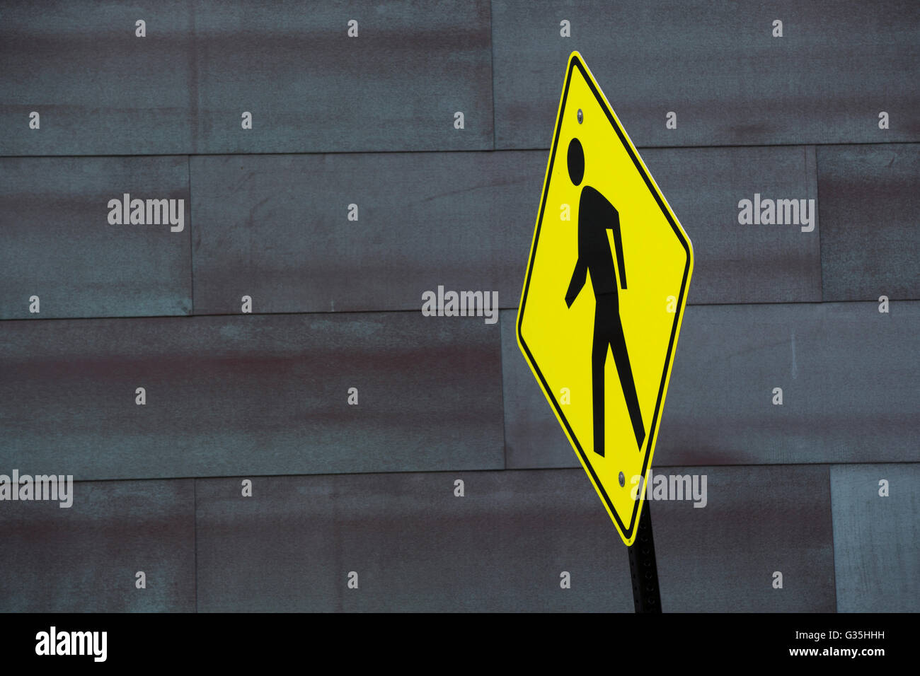 Pedestrian crossing sign Stock Photo - Alamy