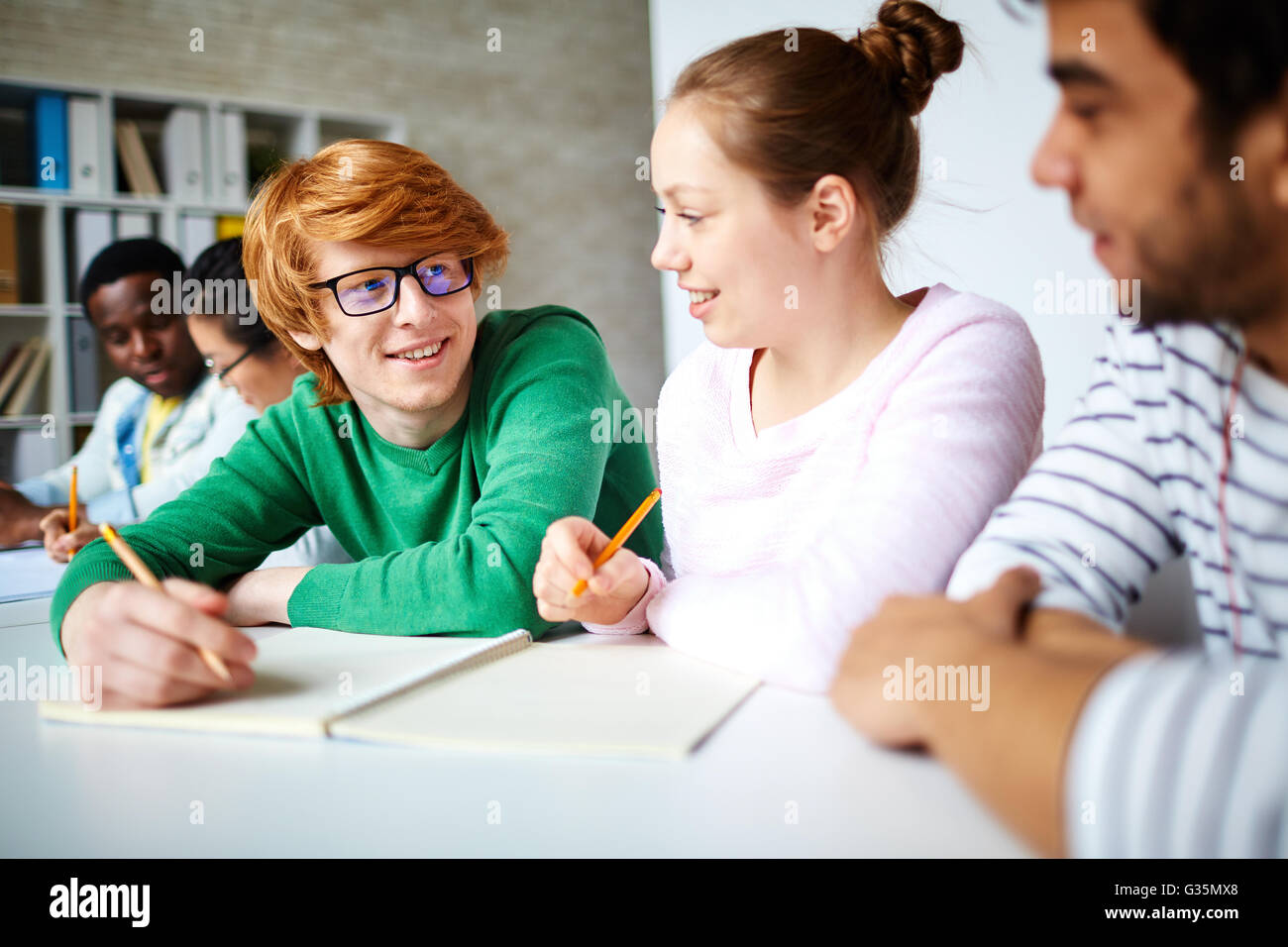 African mates hi-res stock photography and images - Alamy