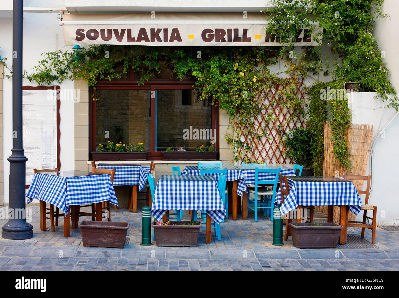 Larnaca cafe hi-res stock photography and images - Alamy