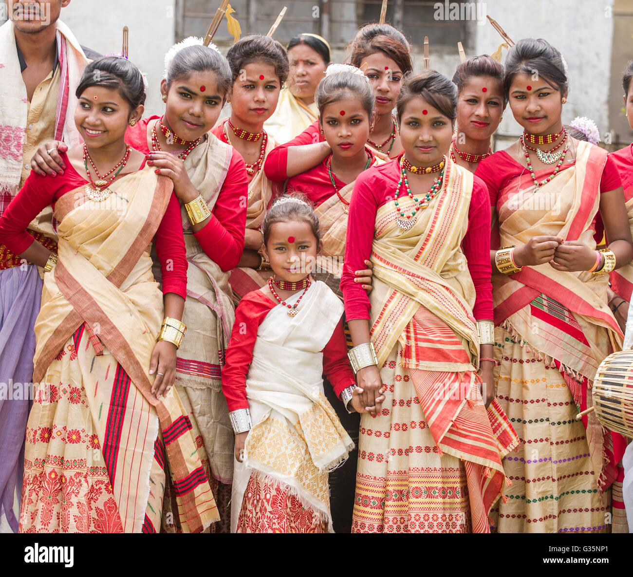 Indian traditional clothes hi-res stock photography and images - Alamy