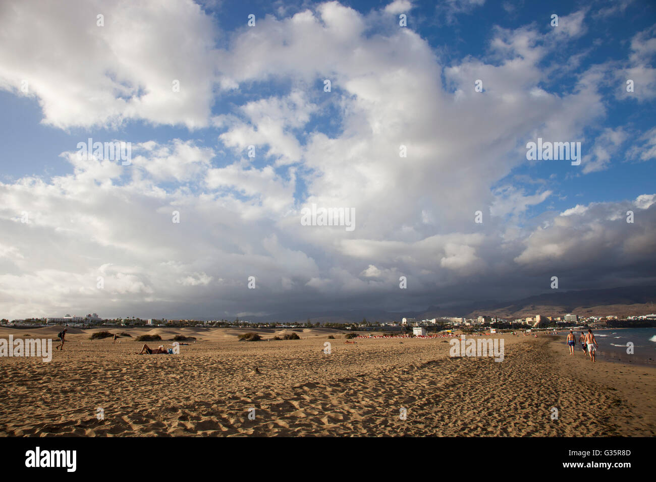 Playa del Ingles, Gran Canaria island, Canary archipelago, Spain ...