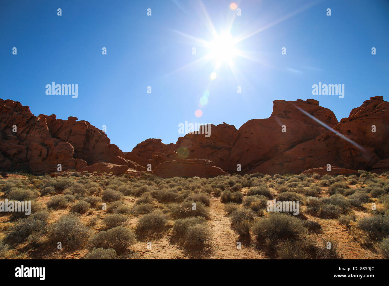 Desert rocks hi-res stock photography and images - Alamy