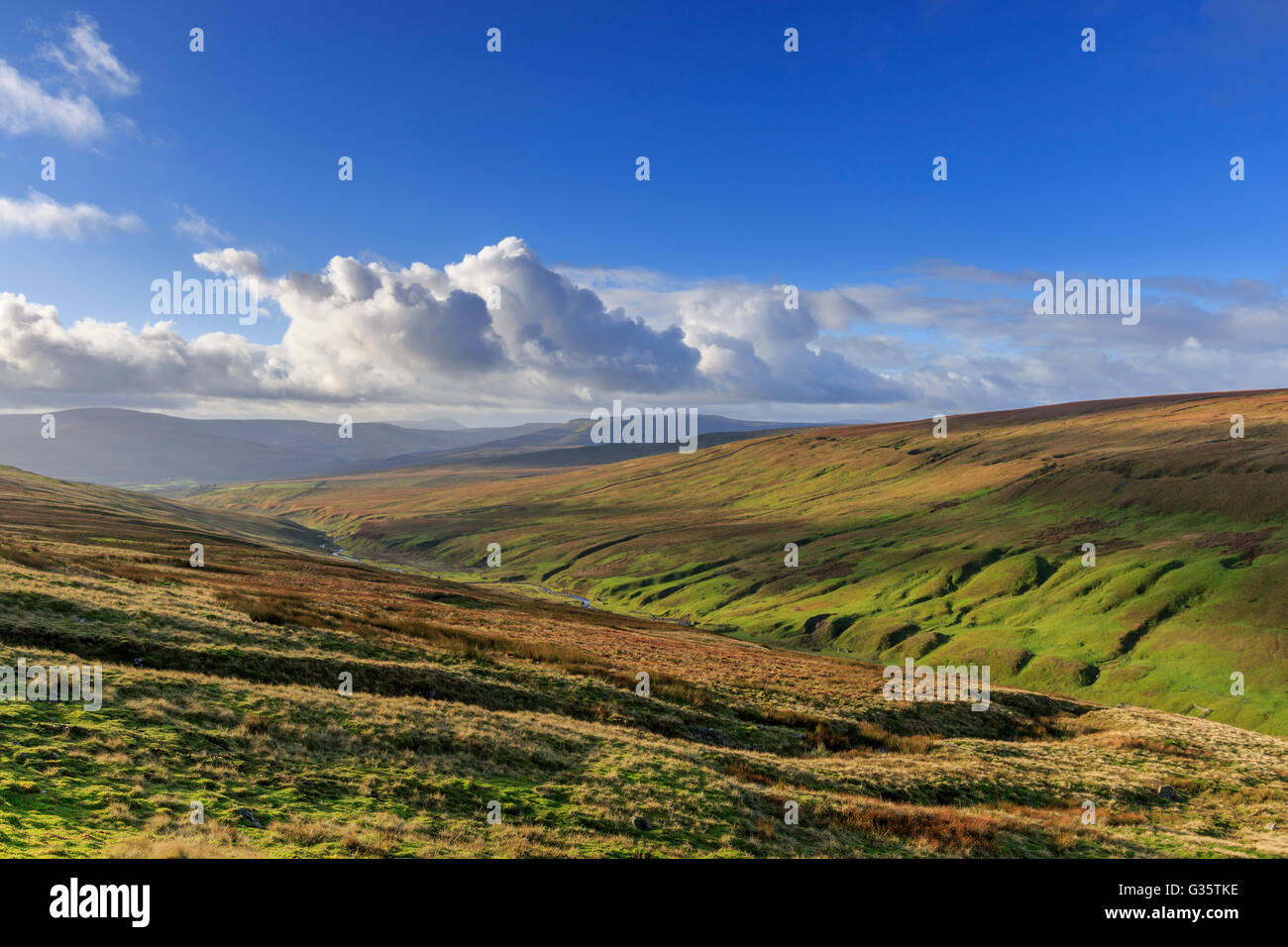 Howgill fells farm hi-res stock photography and images - Alamy