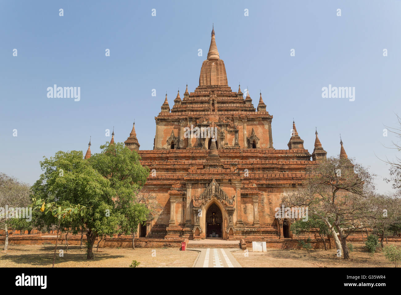 Bagan historical architecture hi-res stock photography and images - Alamy