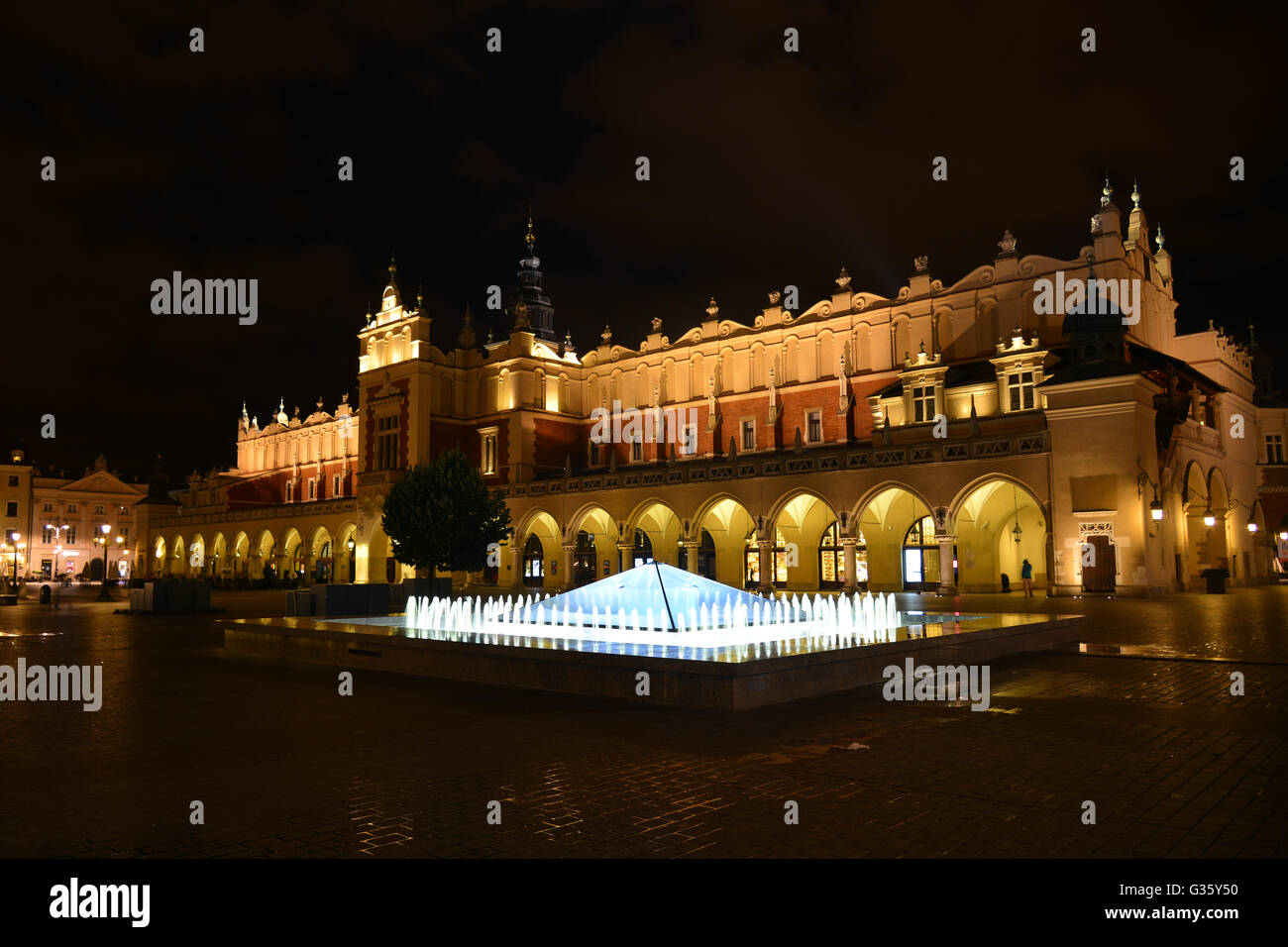 One renaissance square hi-res stock photography and images - Alamy