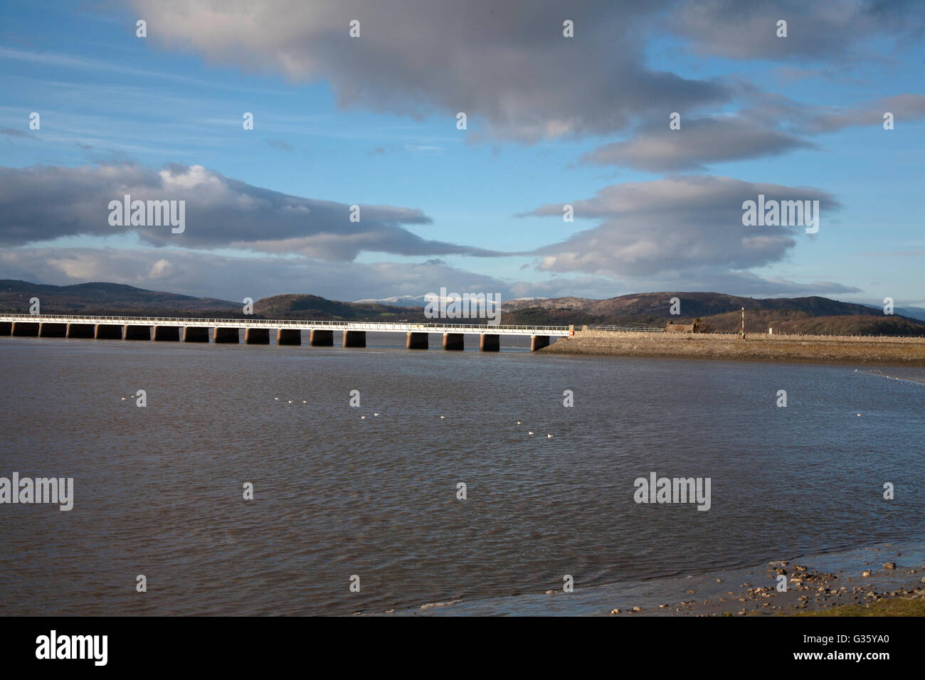 Bridges over river kent hi-res stock photography and images - Alamy