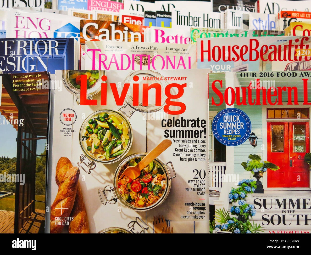 Magazine Stand Featuring Magazine Cover (Covers Stock Photo - Alamy