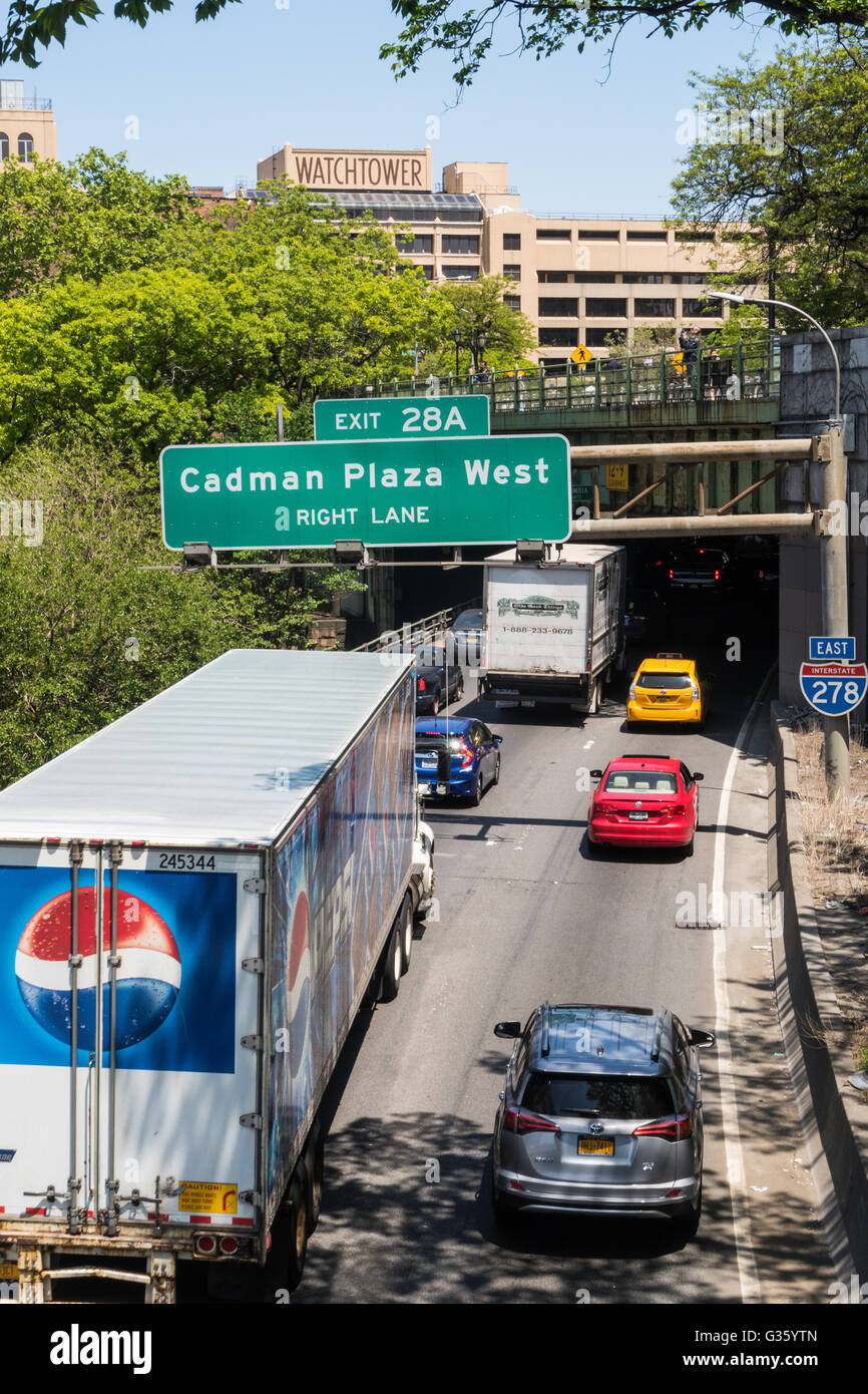 Bqe expressway brooklyn queens expressway highway hi-res stock ...