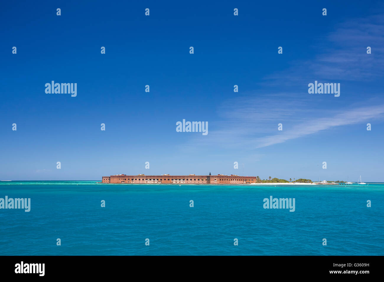 Fort Jefferson viewed from ferry Yankee Freedom III, Dry Tortugas ...