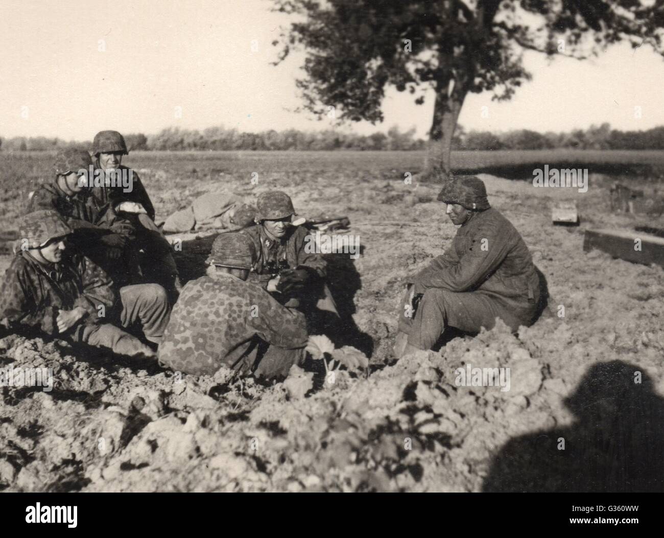 Waffen SS men in Camouflage Smocks on the Russian front 1942 Stock ...
