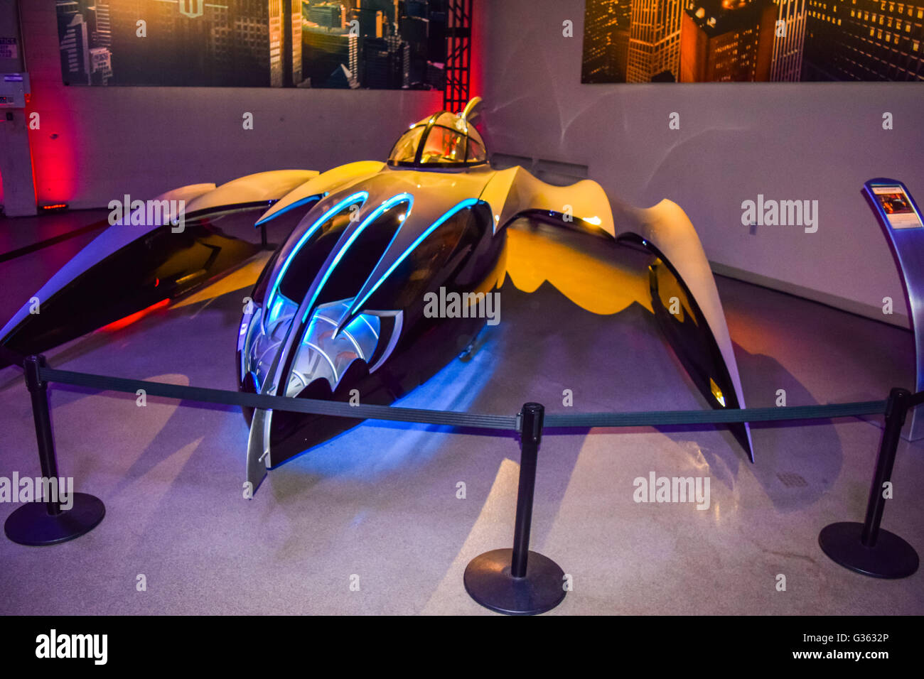 Dc comics movie poster High Resolution Stock Photography and Images - Alamy