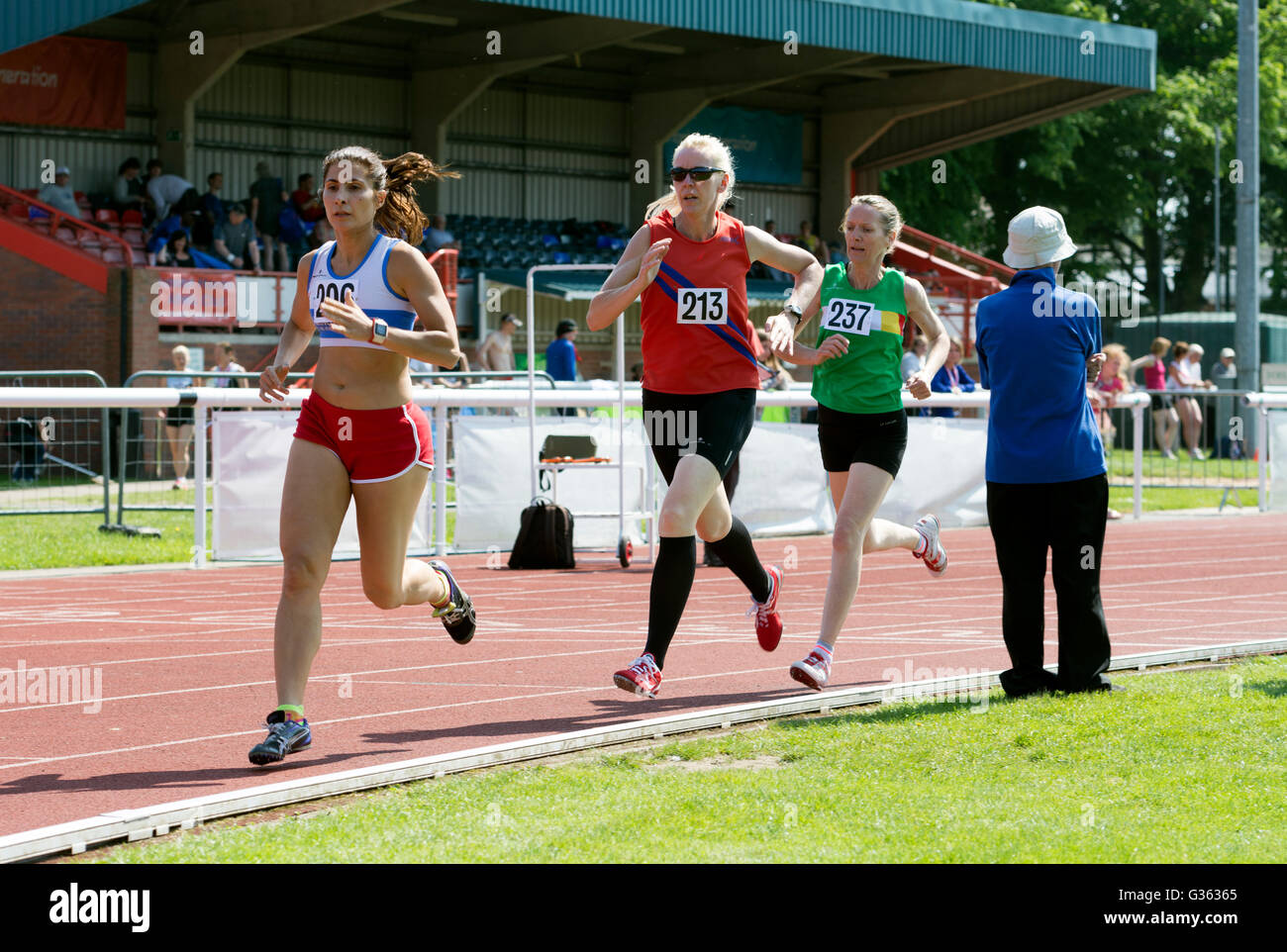 Masters athletics UK. Athletes in women`s 800m race Stock Photo - Alamy