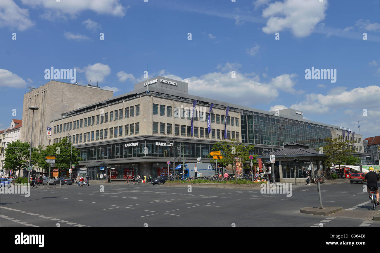 Hermannplatz hi-res stock photography and images - Alamy