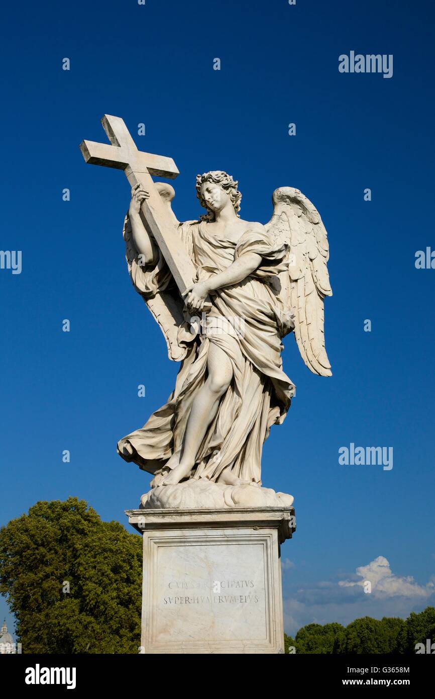 Angel sculpture on bridge to Castel Sant'Angelo, summer sun, Rome ...