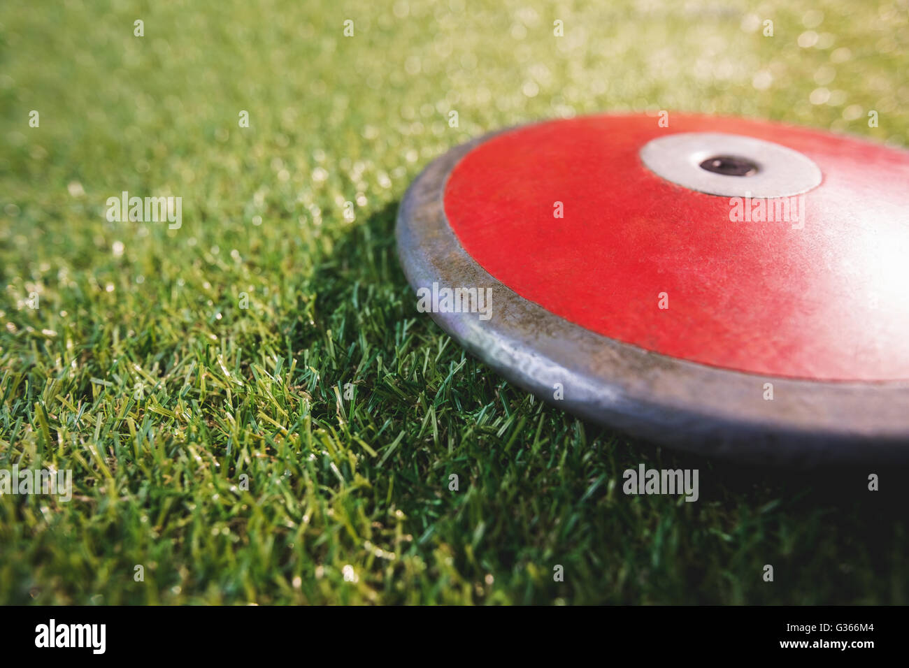 Grass champion discus throwing hi-res stock photography and images - Alamy