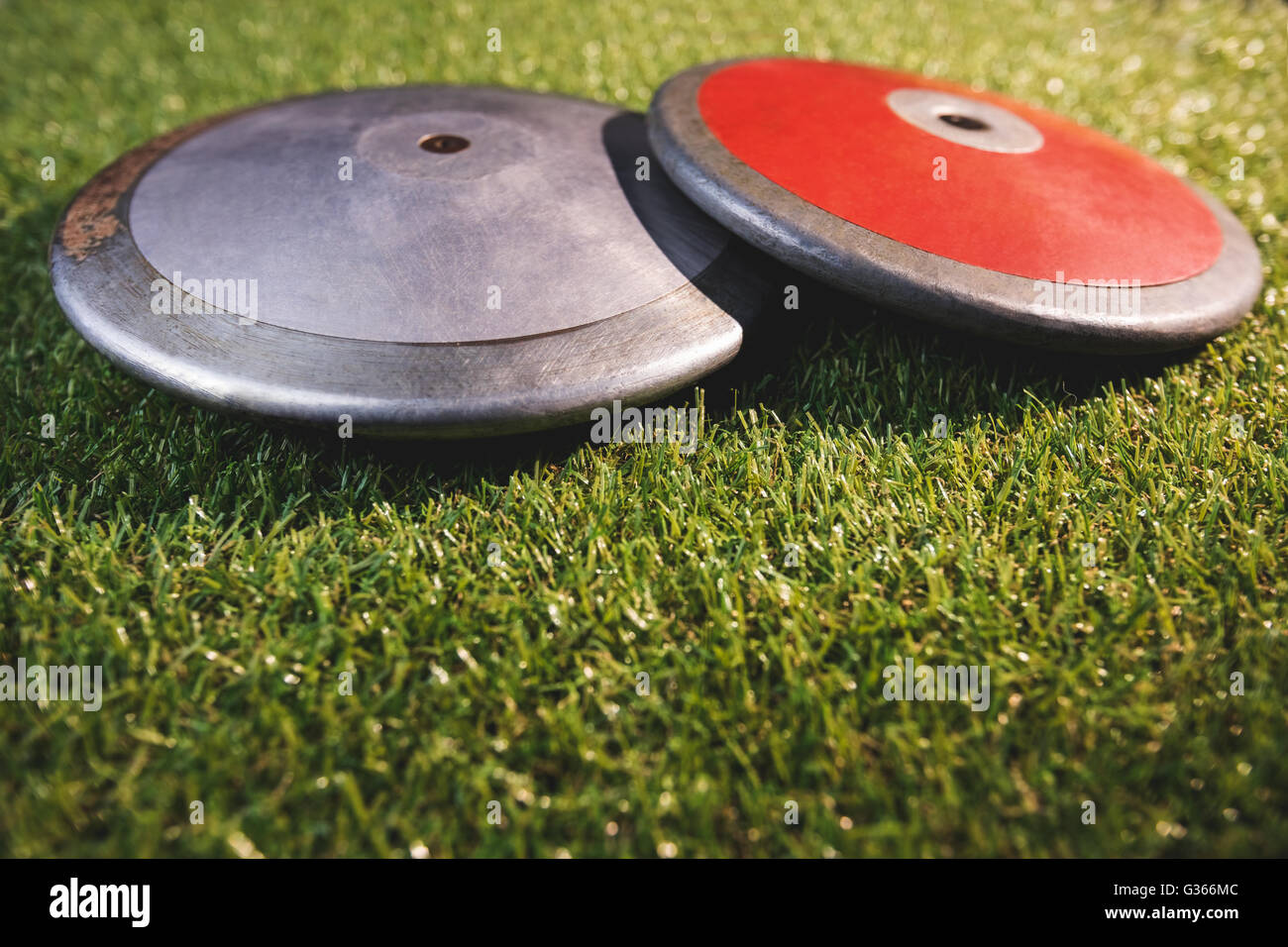 Grass champion discus throwing hi-res stock photography and images - Alamy