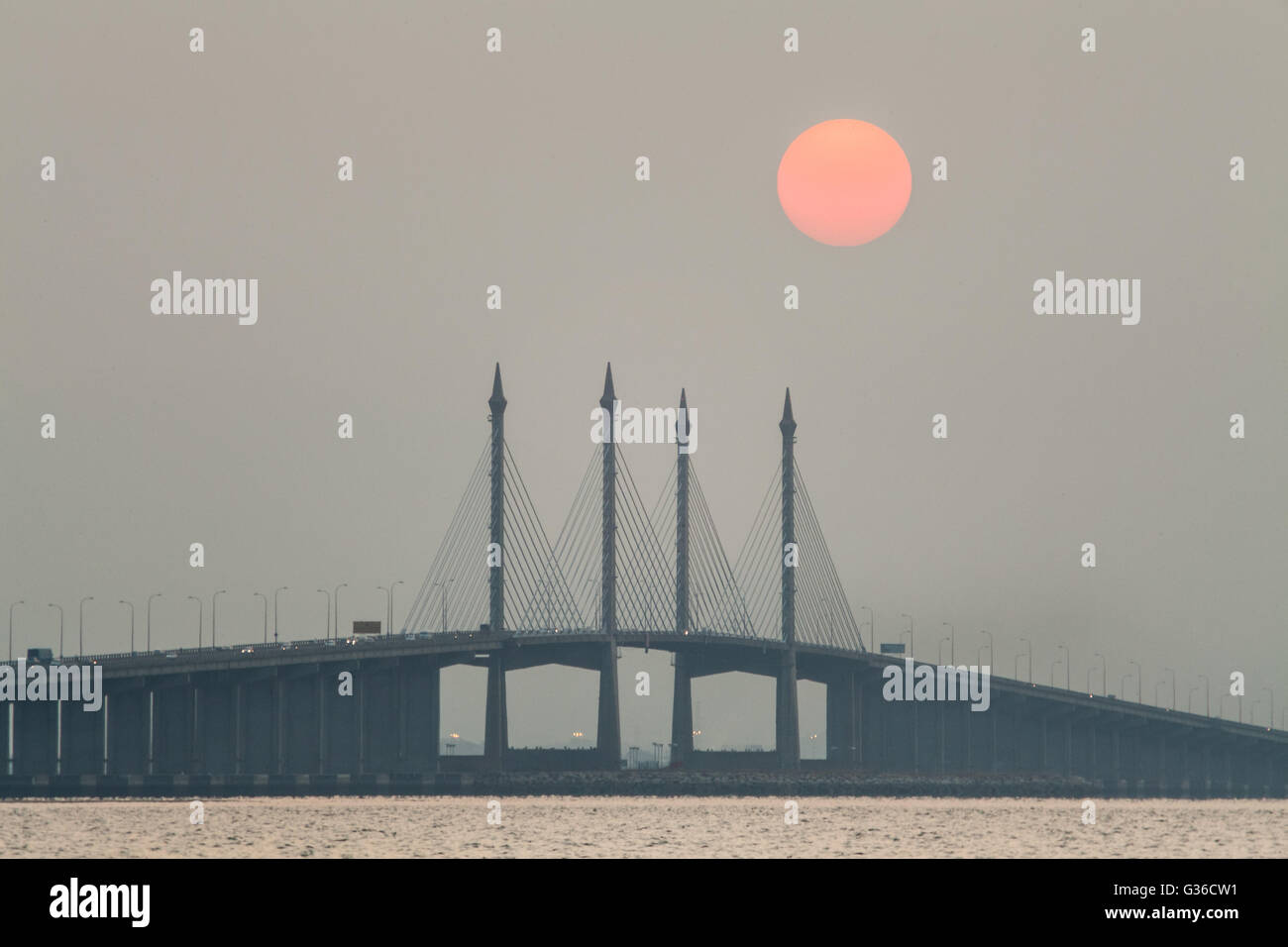 Beautiful Sunrise View of Penang Bridge, George Town, Penang, Malaysia ...
