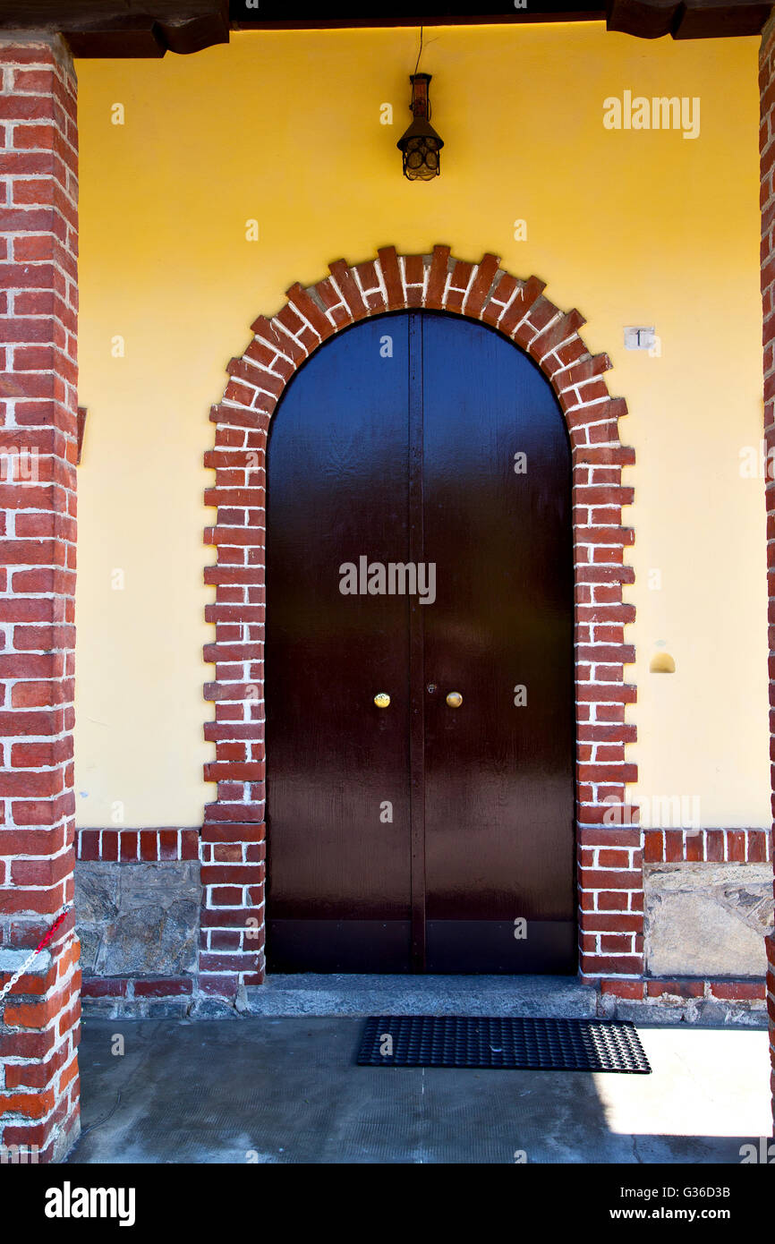 door italy lombardy in the milano old church closed brick pavement ...