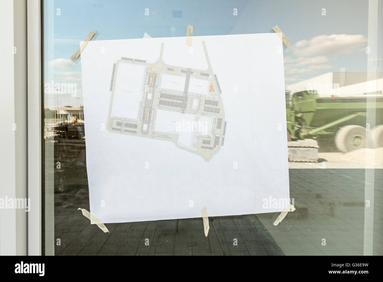 Master landscape, layout plan attached to the showcase of new shopping ...
