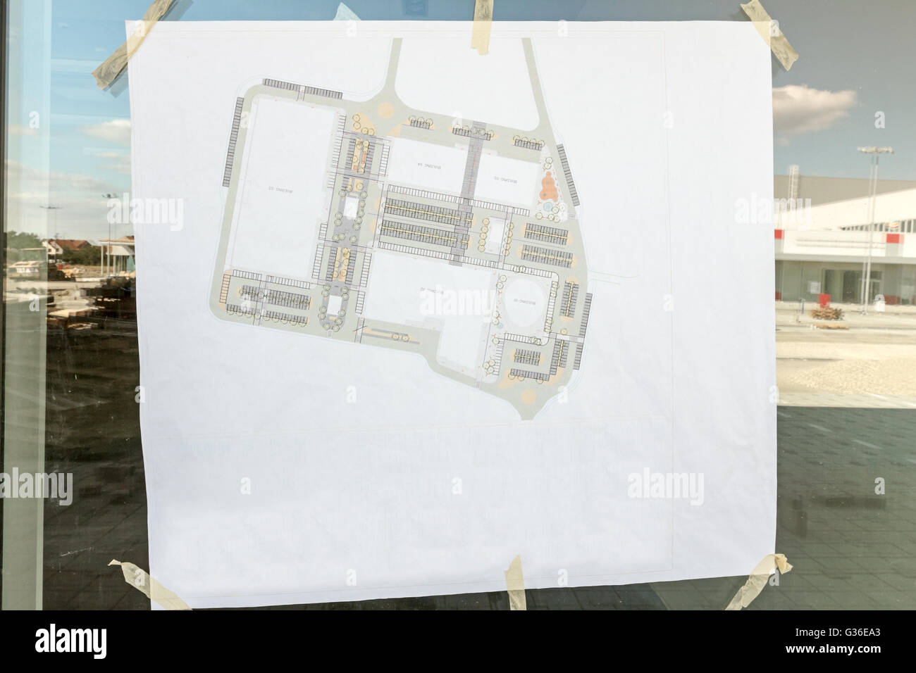 Master landscape, layout plan attached to the showcase of new shopping ...