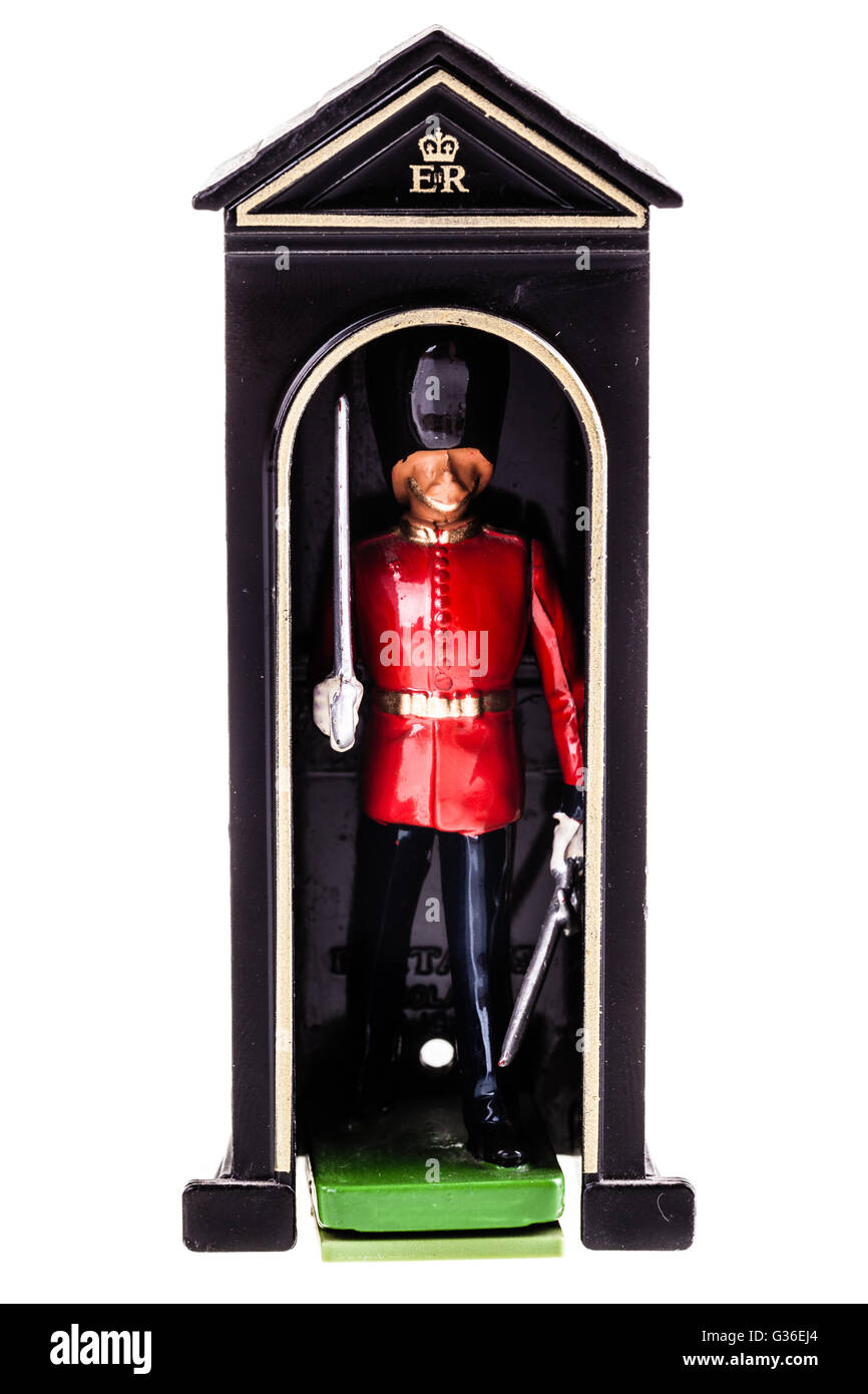 Buckingham palace and sentry box Cut Out Stock Images & Pictures - Alamy