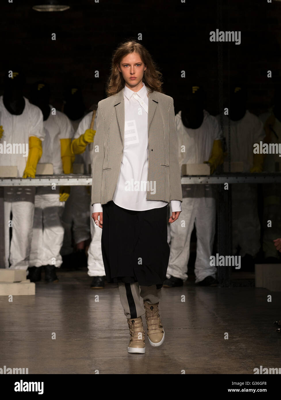 New York, NY USA - June 7, 2016: Model walks runway for PUBLIC SCHOOL ...
