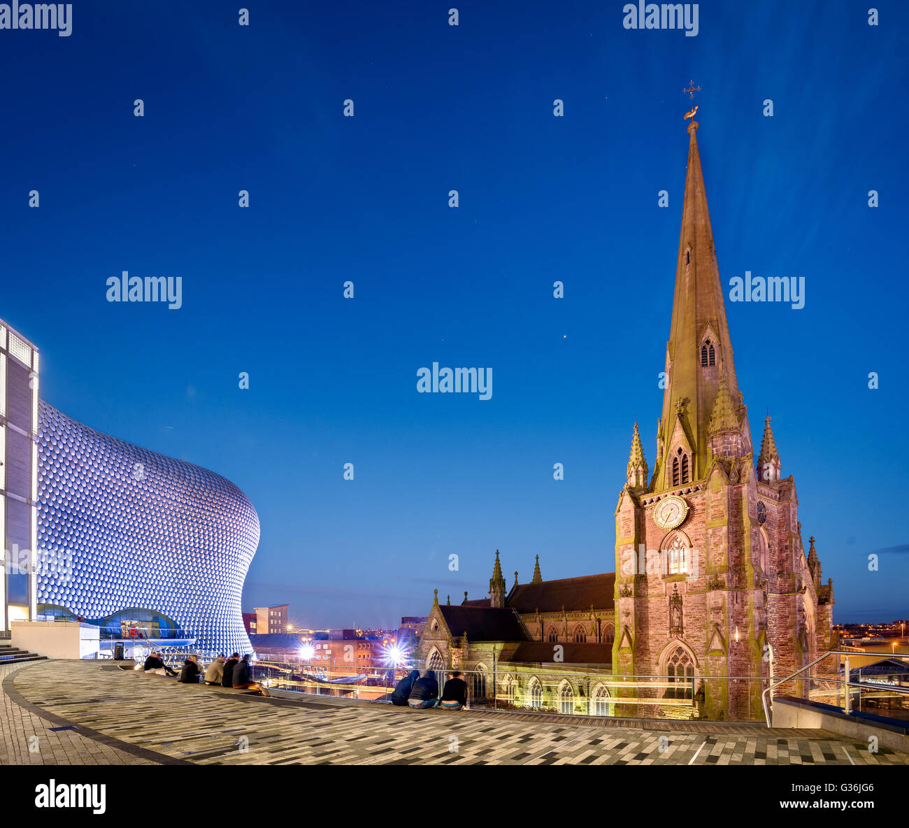 Church bull ring birmingham hi-res stock photography and images - Alamy