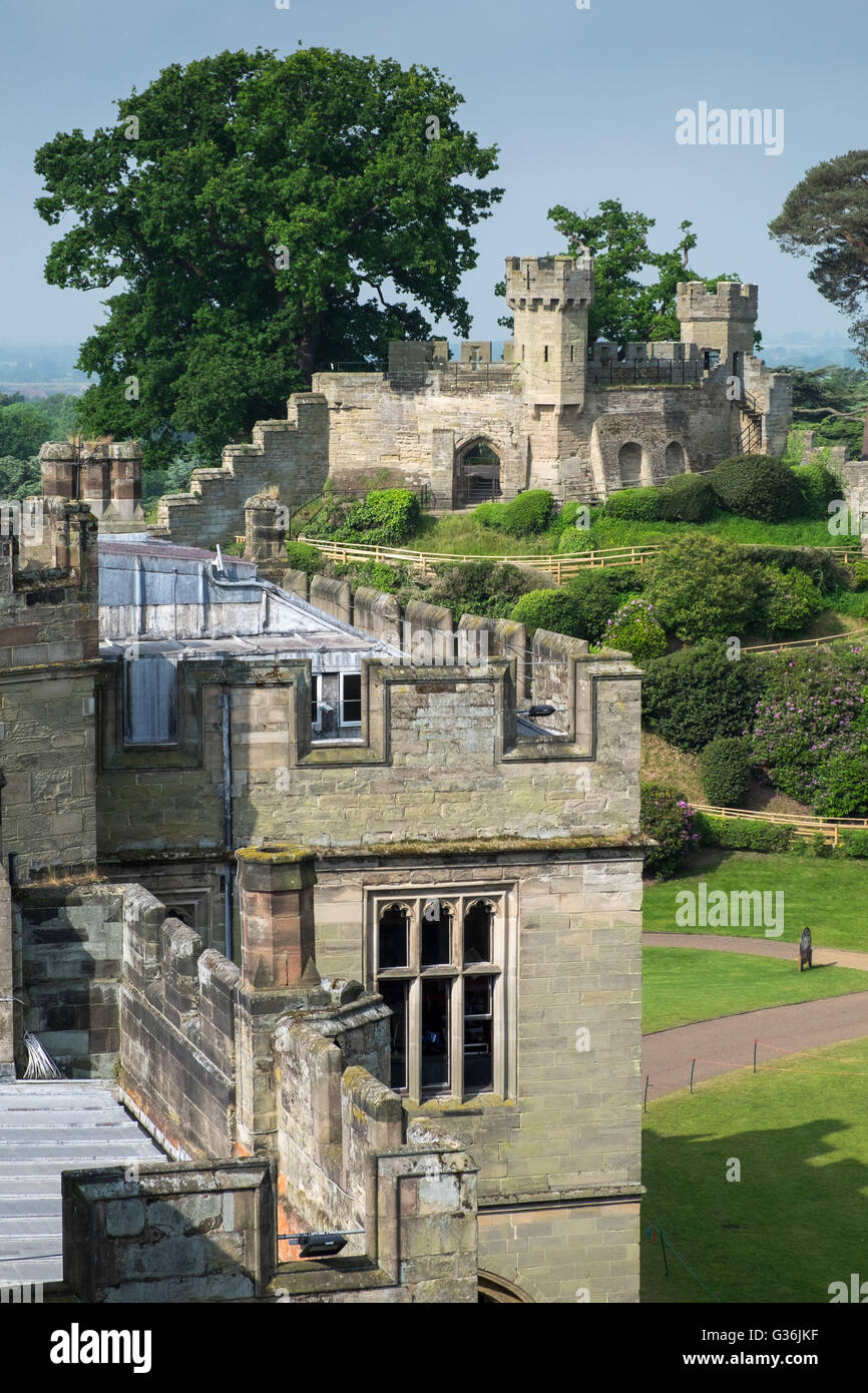 Warwick castle exterior hi-res stock photography and images - Alamy