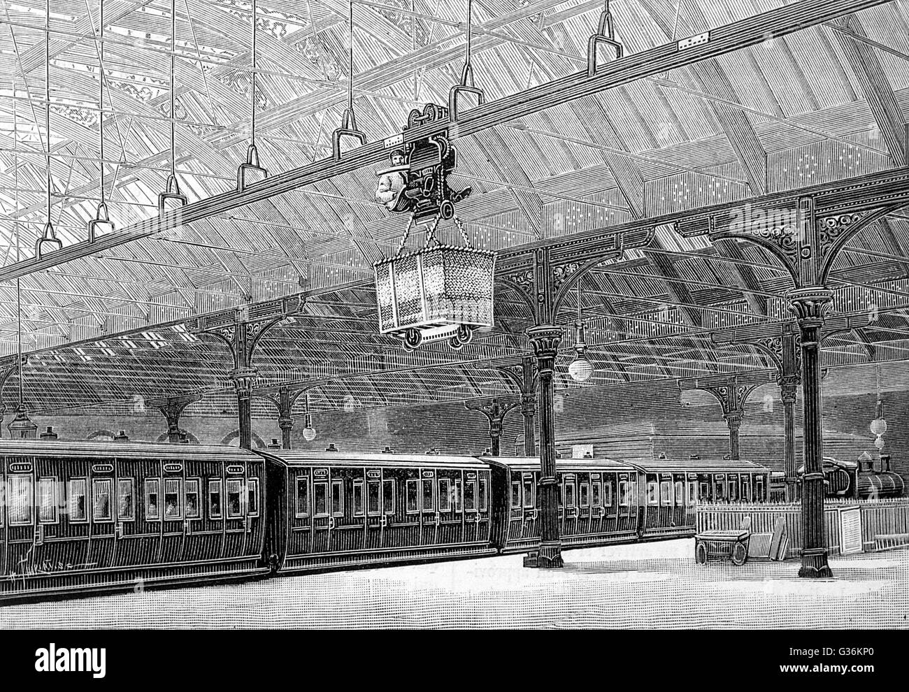 Manchester rail stations hi-res stock photography and images - Alamy