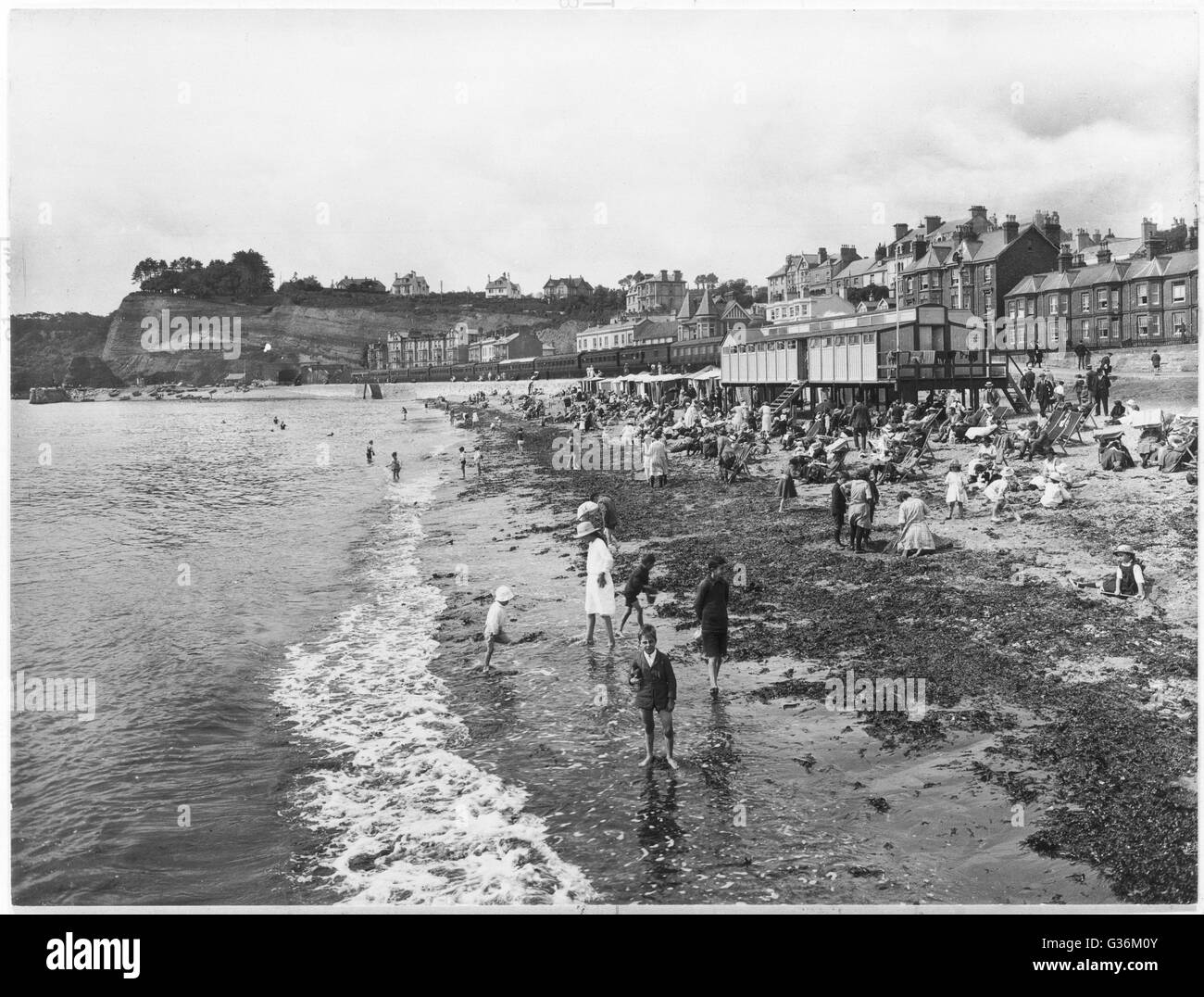 Devon seaside scenes hi-res stock photography and images - Alamy