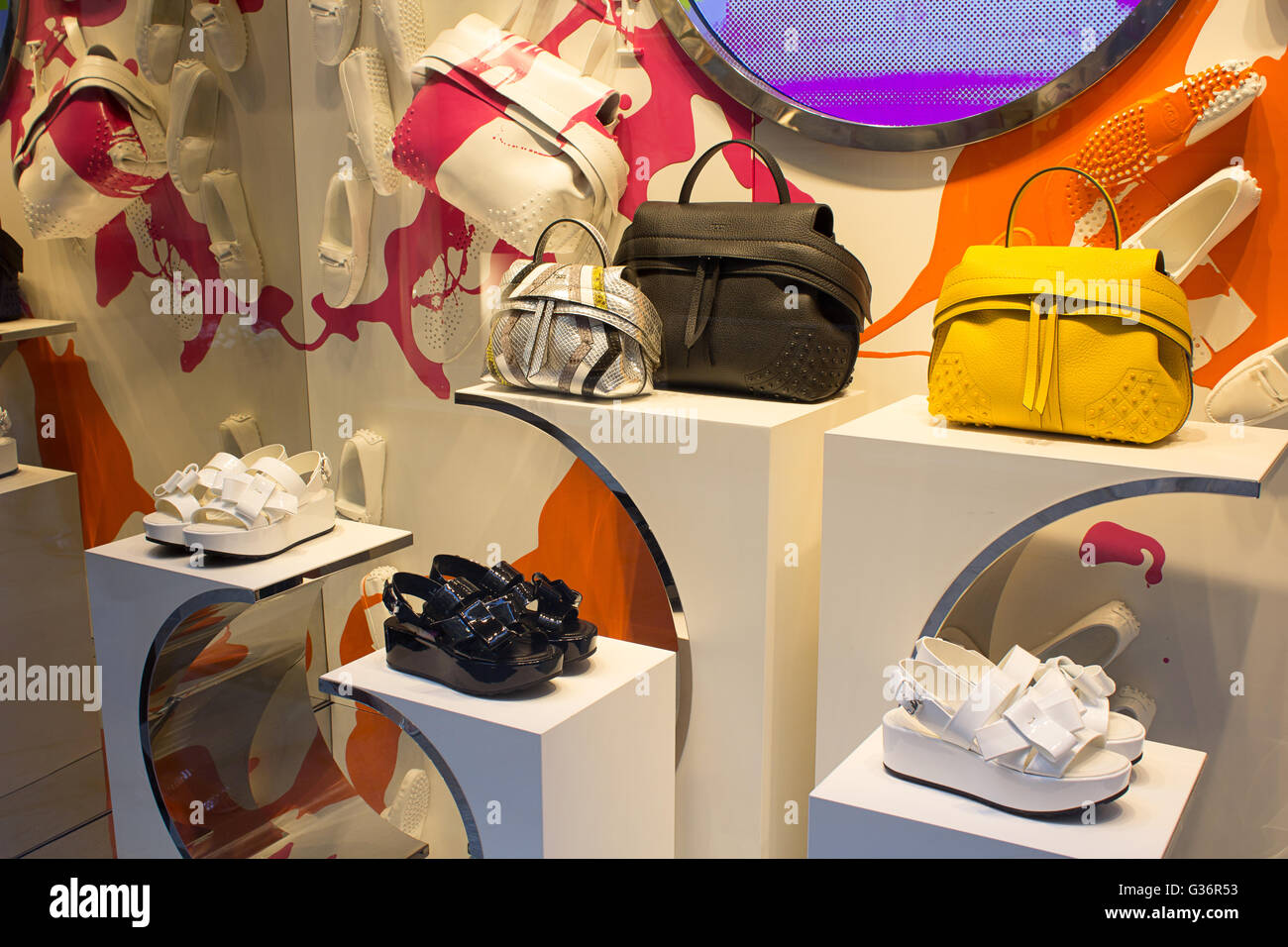 Via spiga shoes hi-res stock photography and images - Alamy