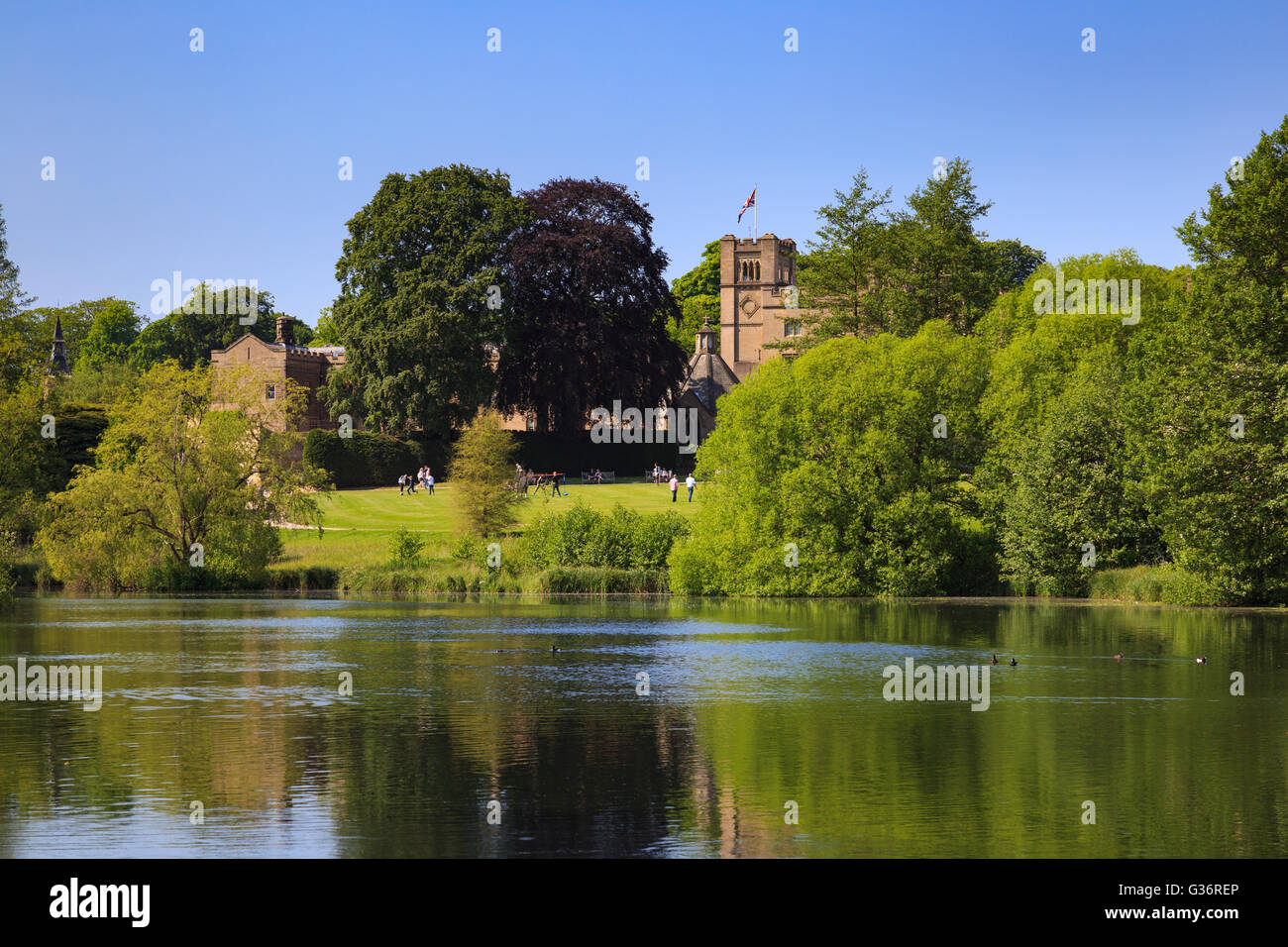 Newstead park hi-res stock photography and images - Alamy