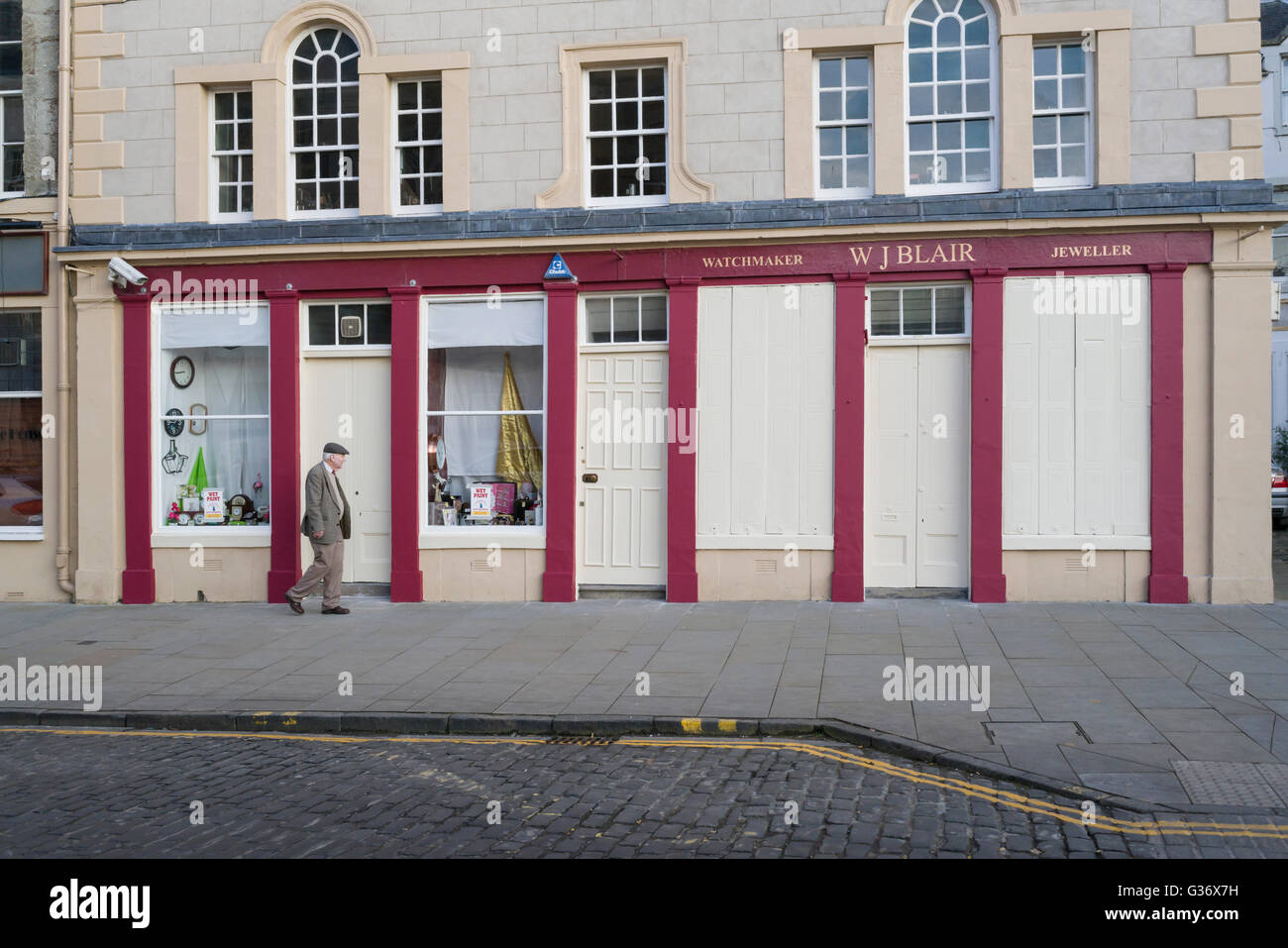 Security shutters hi-res stock photography and images - Alamy