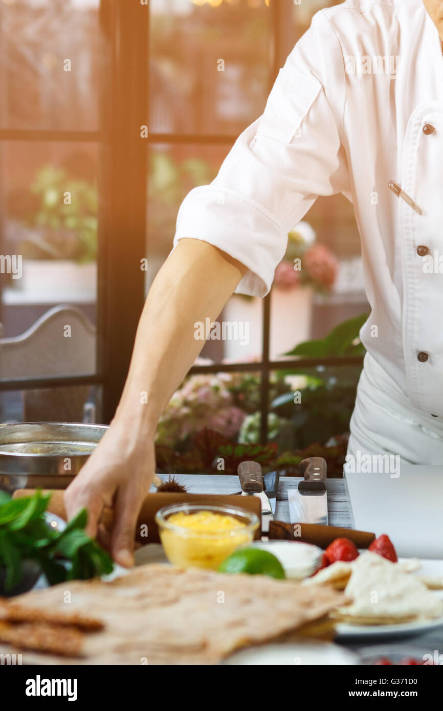 Touching plate hi-res stock photography and images - Alamy