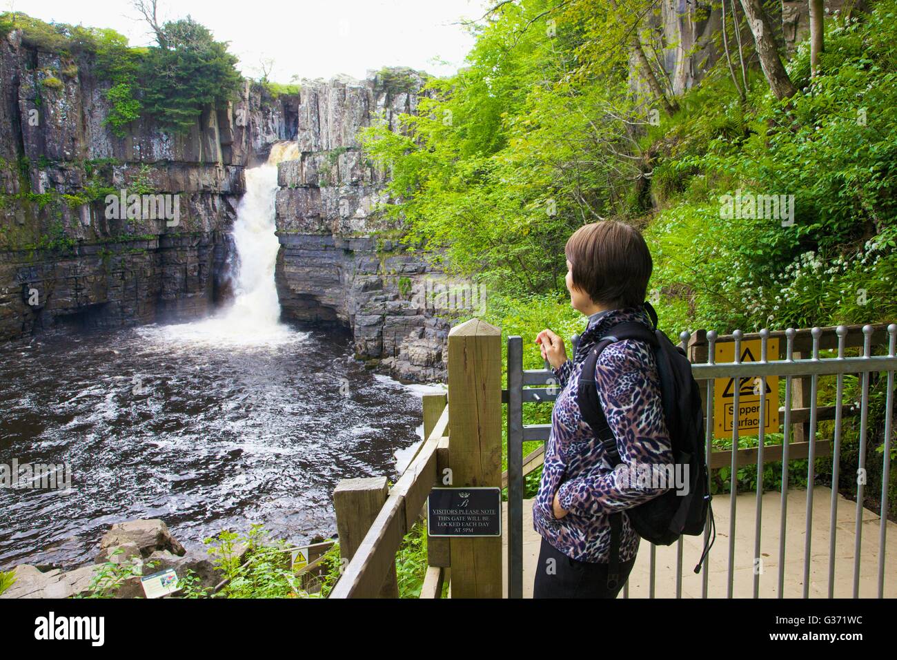 High force waterfall hi-res stock photography and images - Alamy