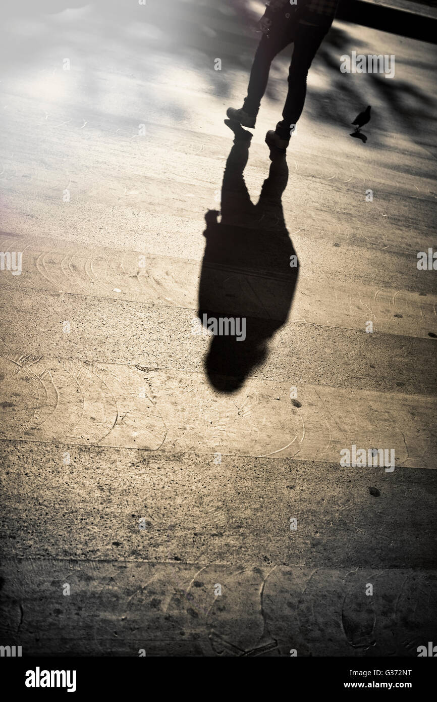 Stooped silhouette hi-res stock photography and images - Alamy