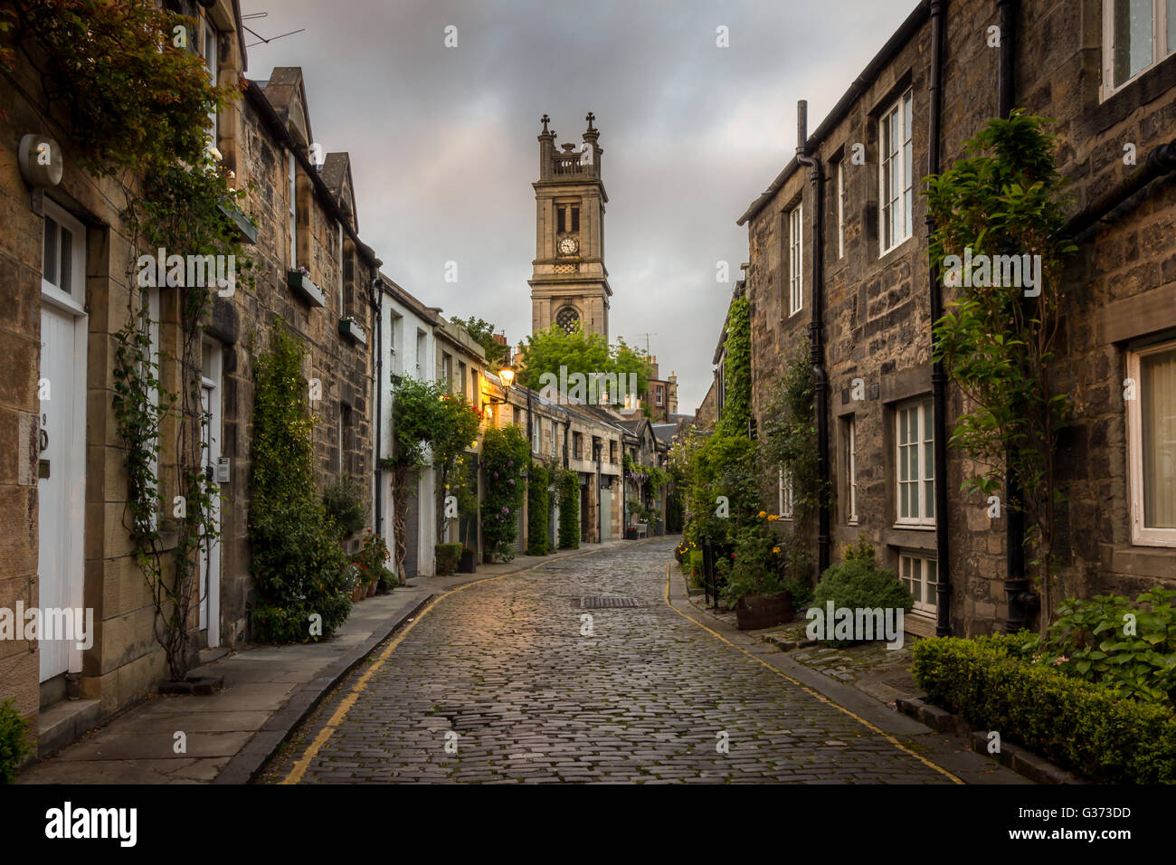 Circus lane hi-res stock photography and images - Alamy