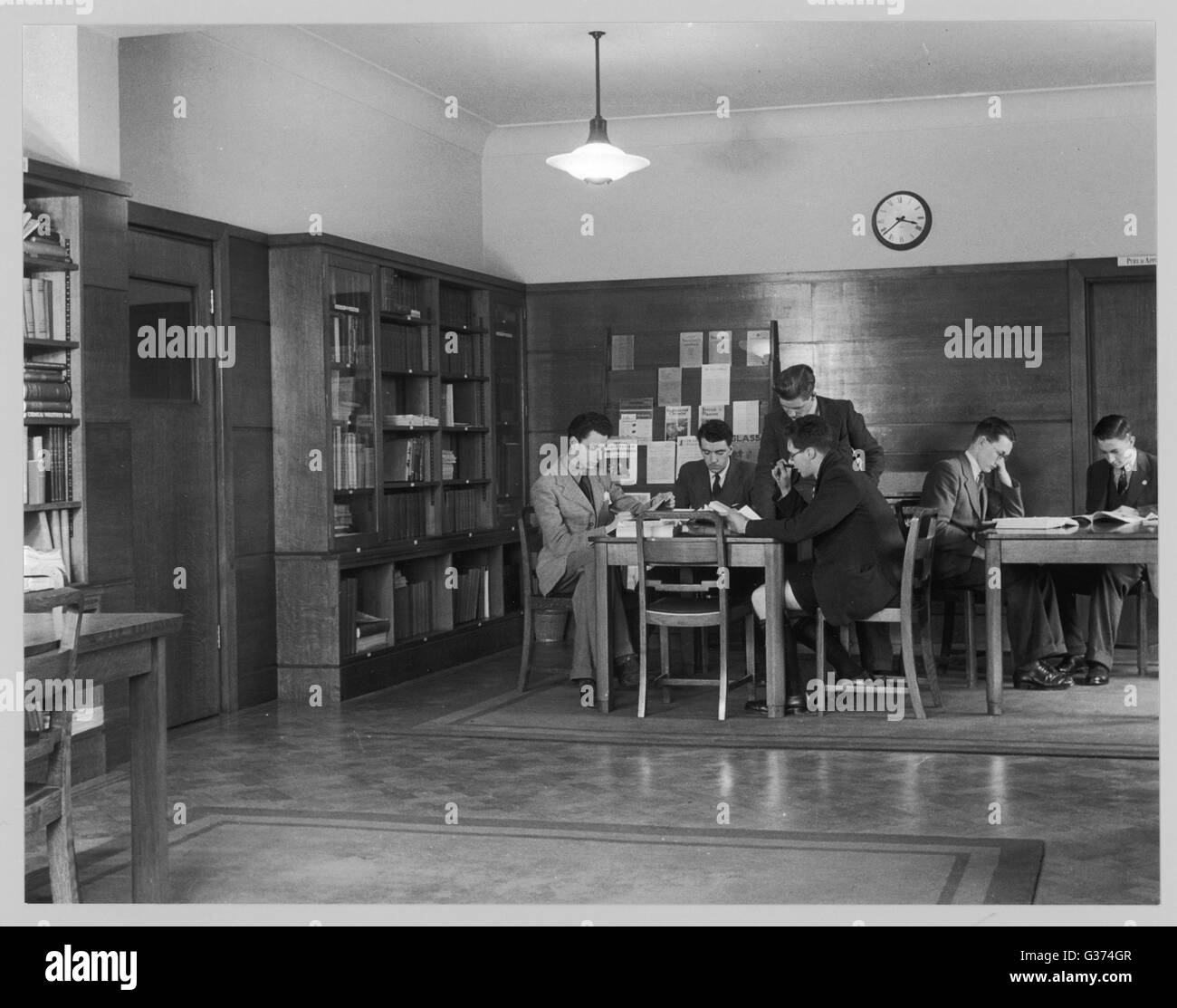 1950s library hi-res stock photography and images - Alamy