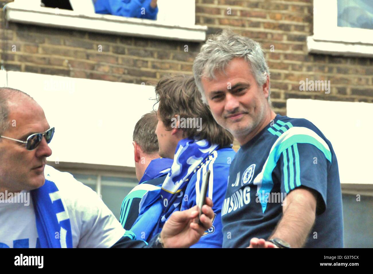 Chelsea premier league trophy terry hi-res stock photography and images ...