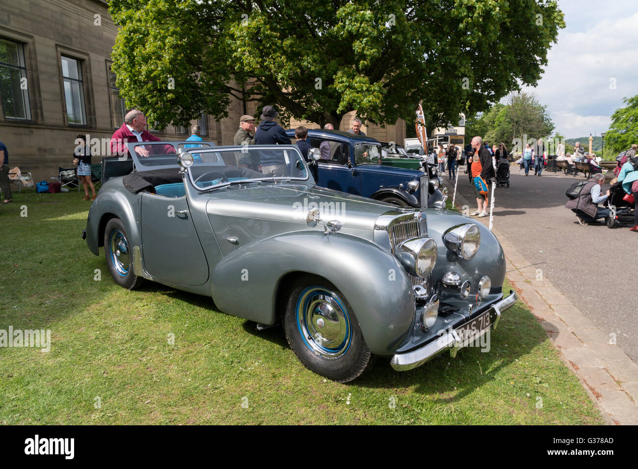 Classic cars on show at afternoon gala and funfair in Weston Park ...