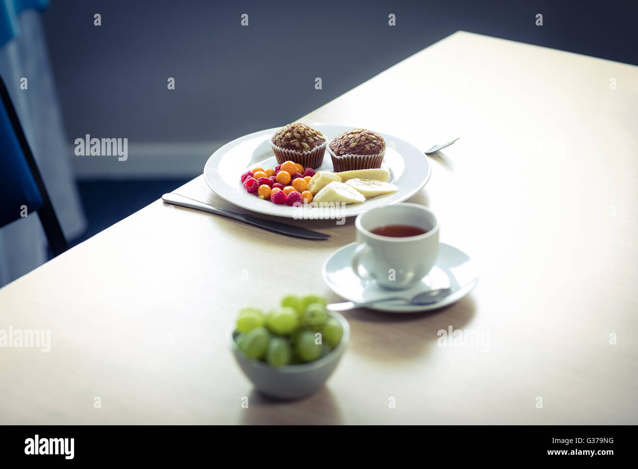Wide table hi-res stock photography and images - Alamy