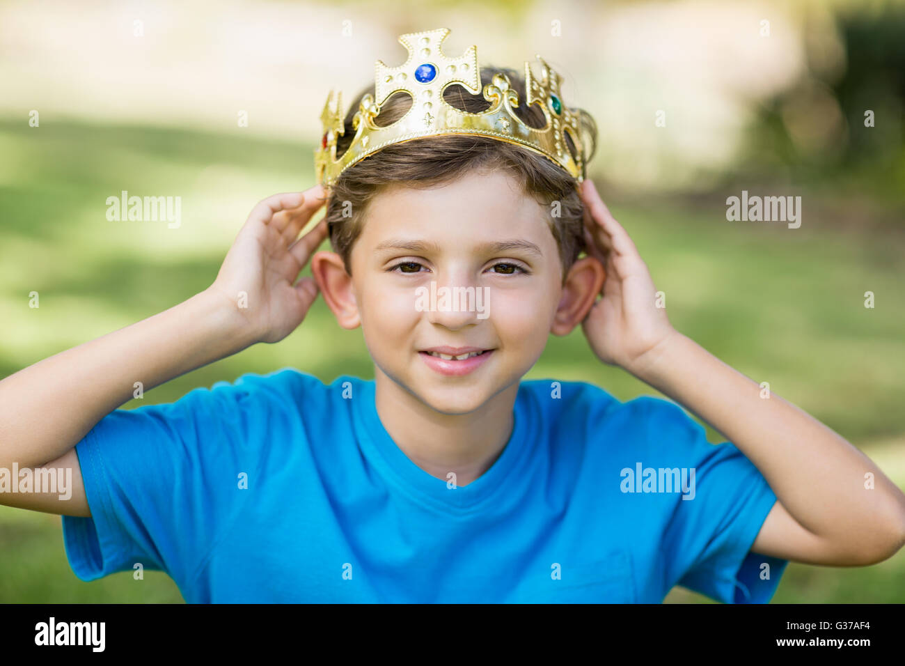 Boy Wearing Crown High Resolution Stock Photography and Images - Alamy